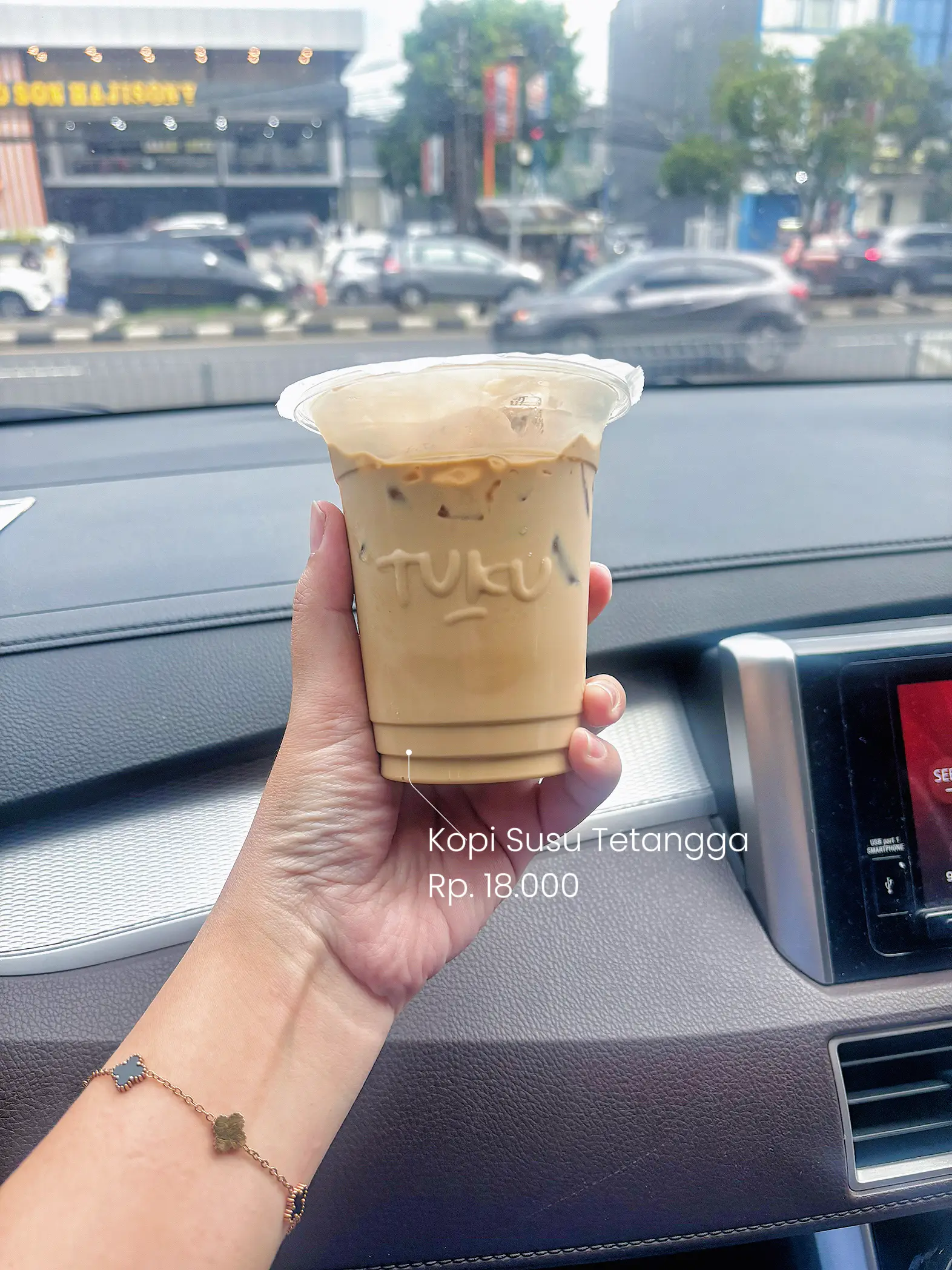 Himalayan Butterscotch Latte | Galeri diposting oleh ICONICLIVING | Lemon8