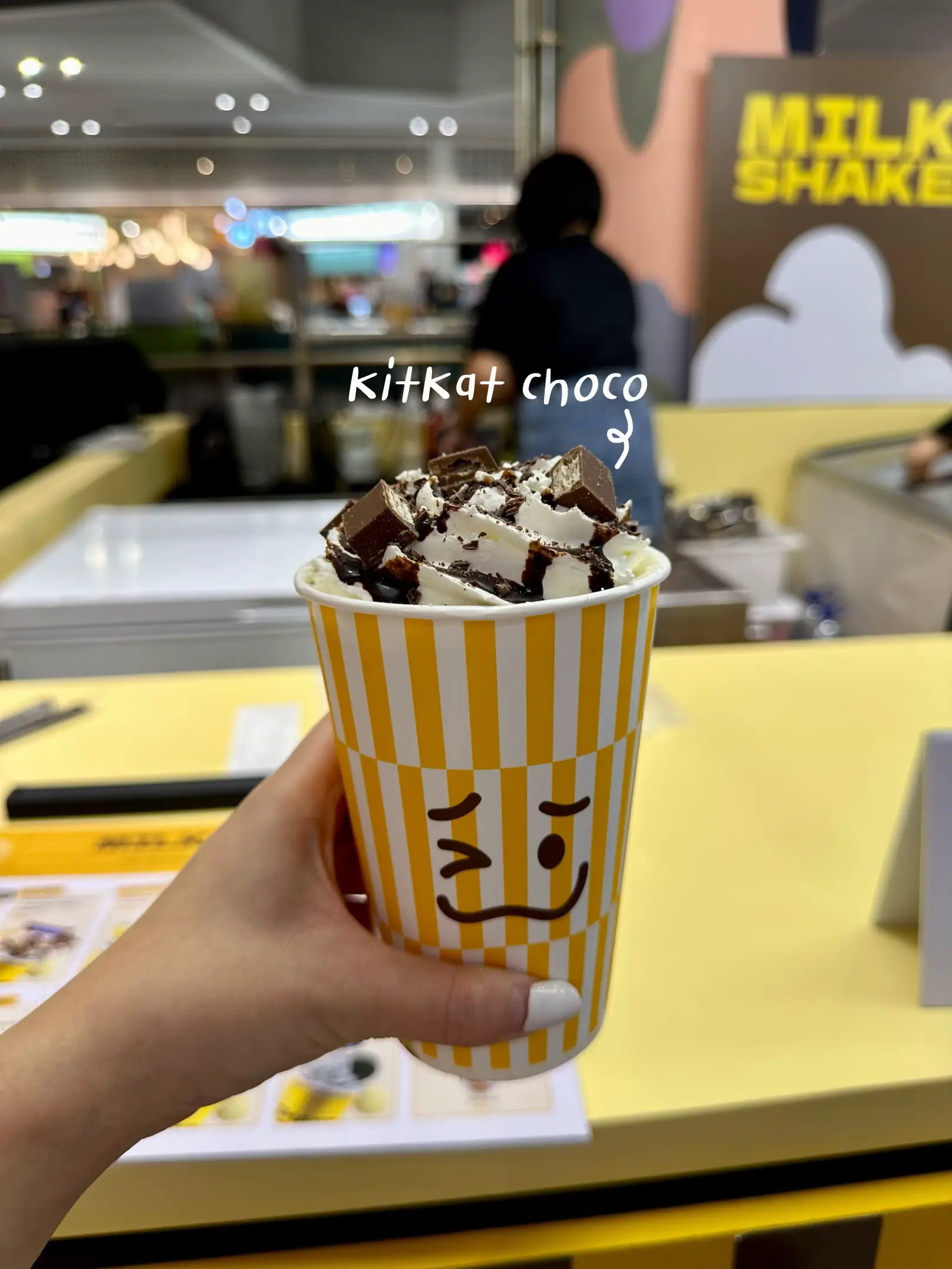 Shake a break🥤 ร้าน milk shake ใหม่เปิดที่สามย่านมิตรทาวน์ | แกลเลอรี ...