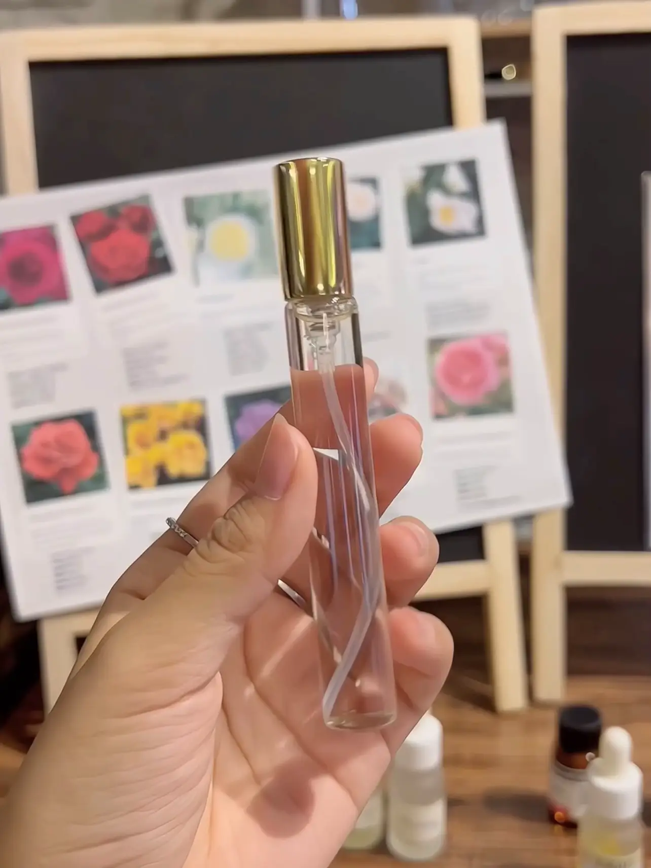 พามาส่อง‼️ น้ำหอมแบรนด์คนไทย Pratintip Artist Perfume | แกลเลอรีที่ ...