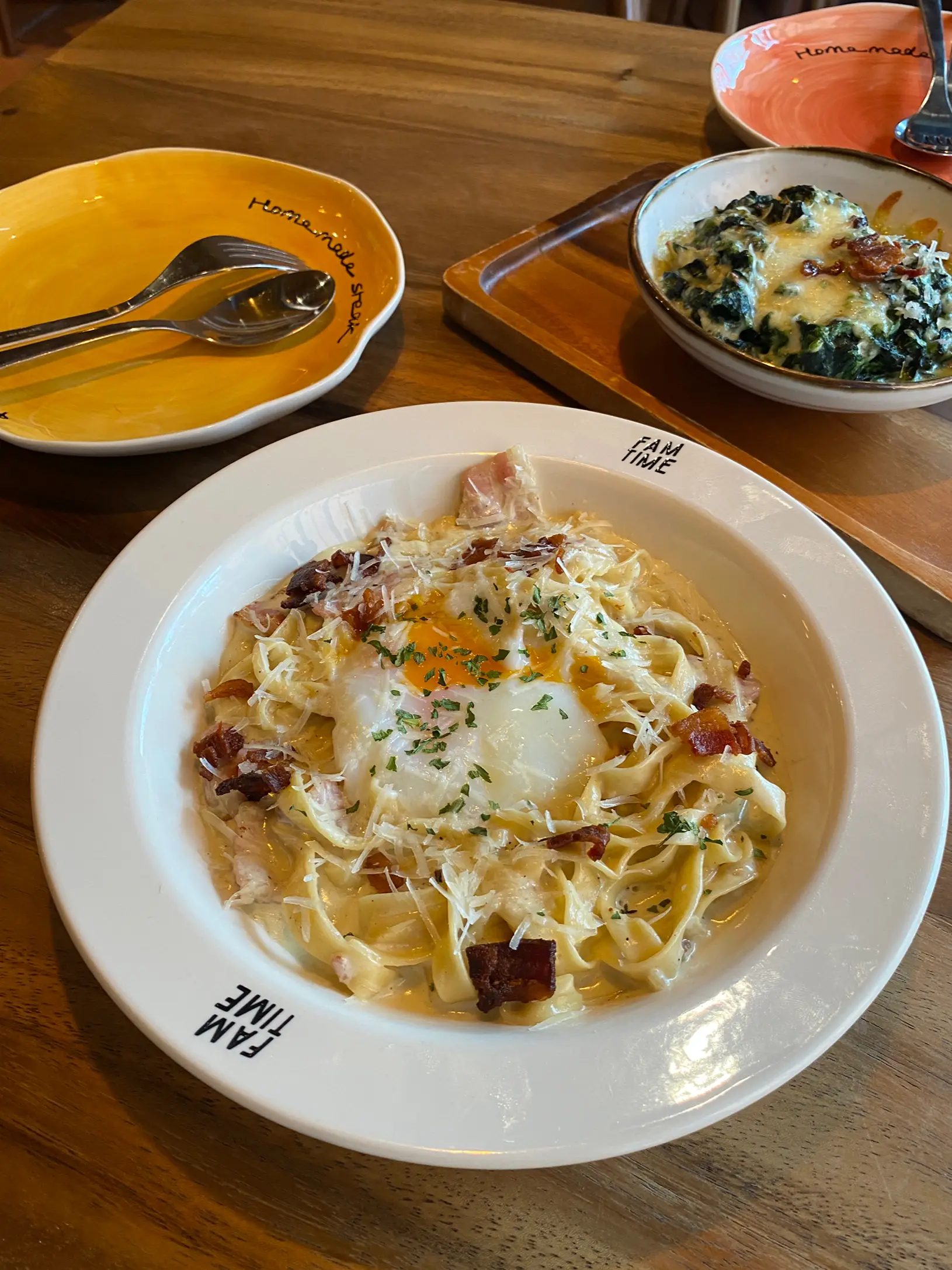 Fam Time Steak&Pasta ร้านพาสต้าเส้นสดใจกลางสยาม🍕🍝 | แกลเลอรีที่โพสต์โดย ...