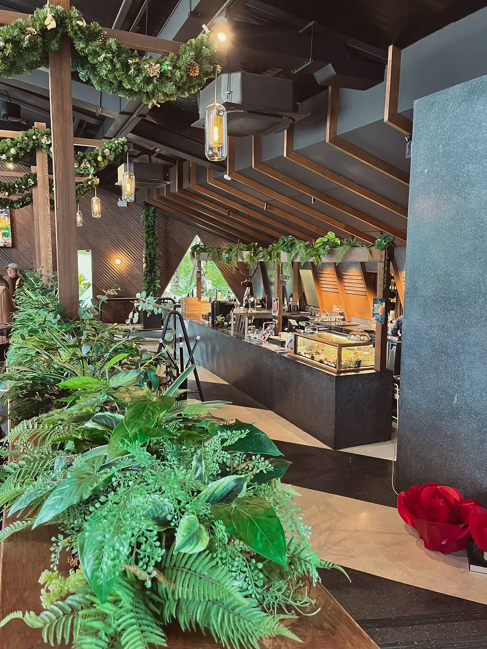 Wisp Cafe คาเฟ่ใกล้บ้าน | แกลเลอรีที่โพสต์โดย PALMM 🧸 | Lemon8