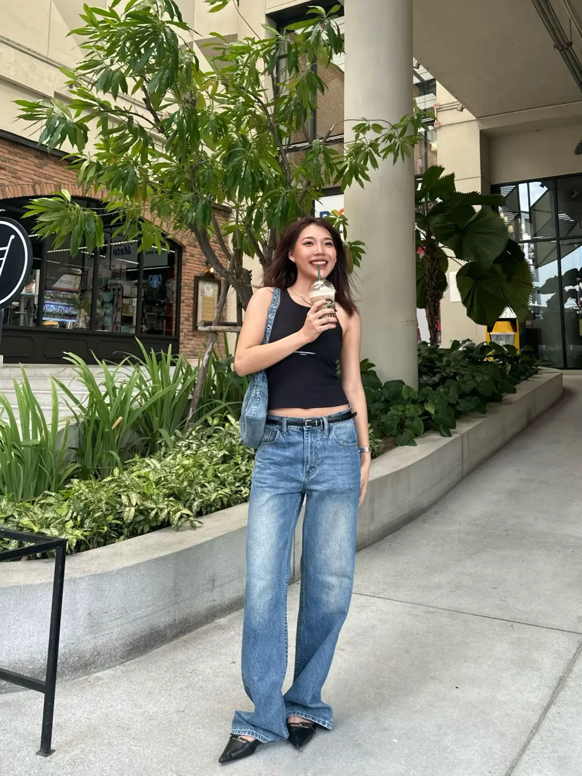 #OOTD | OUTFIT OF THE DAY Back to Basic style 🔍 | แกลเลอรีที่โพสต์โดย Chutyao | Lemon8