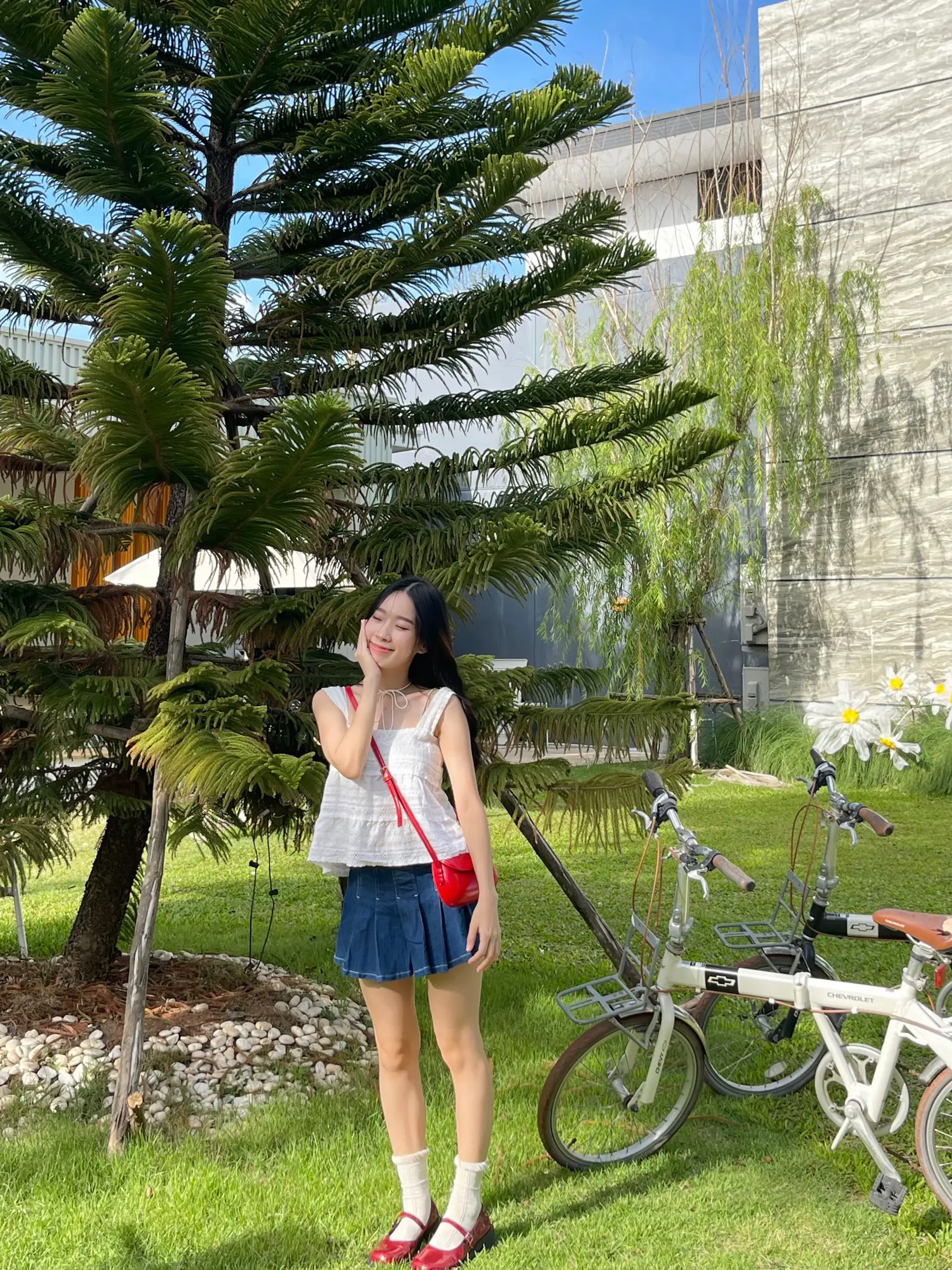 แต่งตัวไปคาเฟ่ฉบับสาว 150cm | แกลเลอรีที่โพสต์โดย May warit | Lemon8