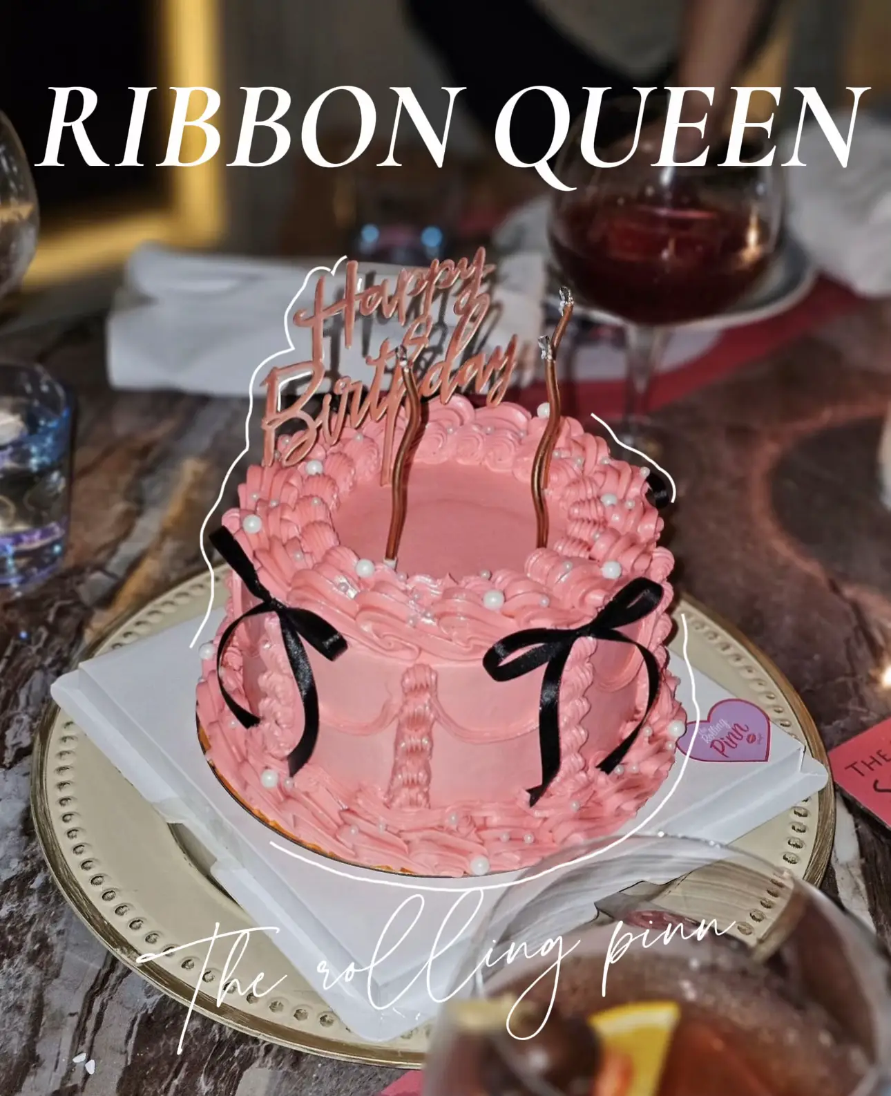 RIBBON QUEEN เค้กวันเกิดน่ารัก 🤍 | แกลเลอรีที่โพสต์โดย ฝนนี่ รีวิว | Lemon8