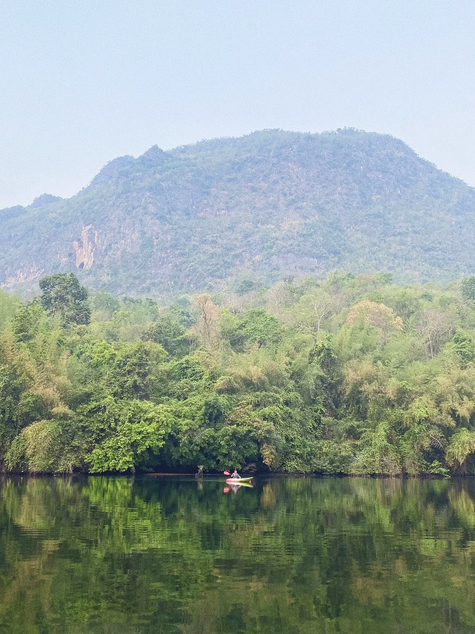 วันหยุดสงกรานต์นี้มีที่เที่ยวแล้วหรือยังงงง? | แกลเลอรีที่โพสต์โดย wwara🍳😋 | Lemon8