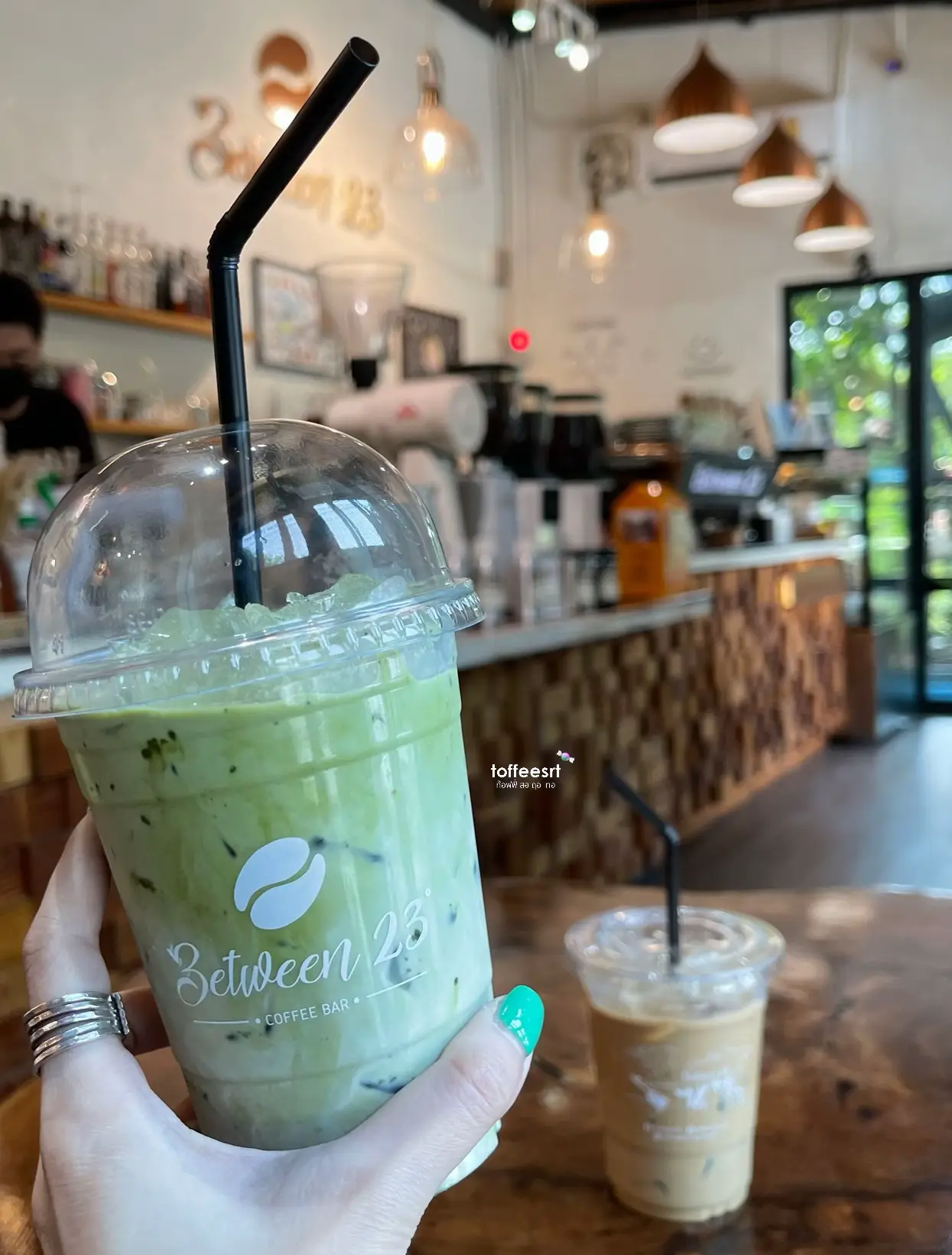 คาเฟ่มหาชัย Specialty Coffee ดีกรีแชมป์เอสเพรสโซ่เย็น | แกลเลอรีที่โพสต์โดย toffeesrt | Lemon8
