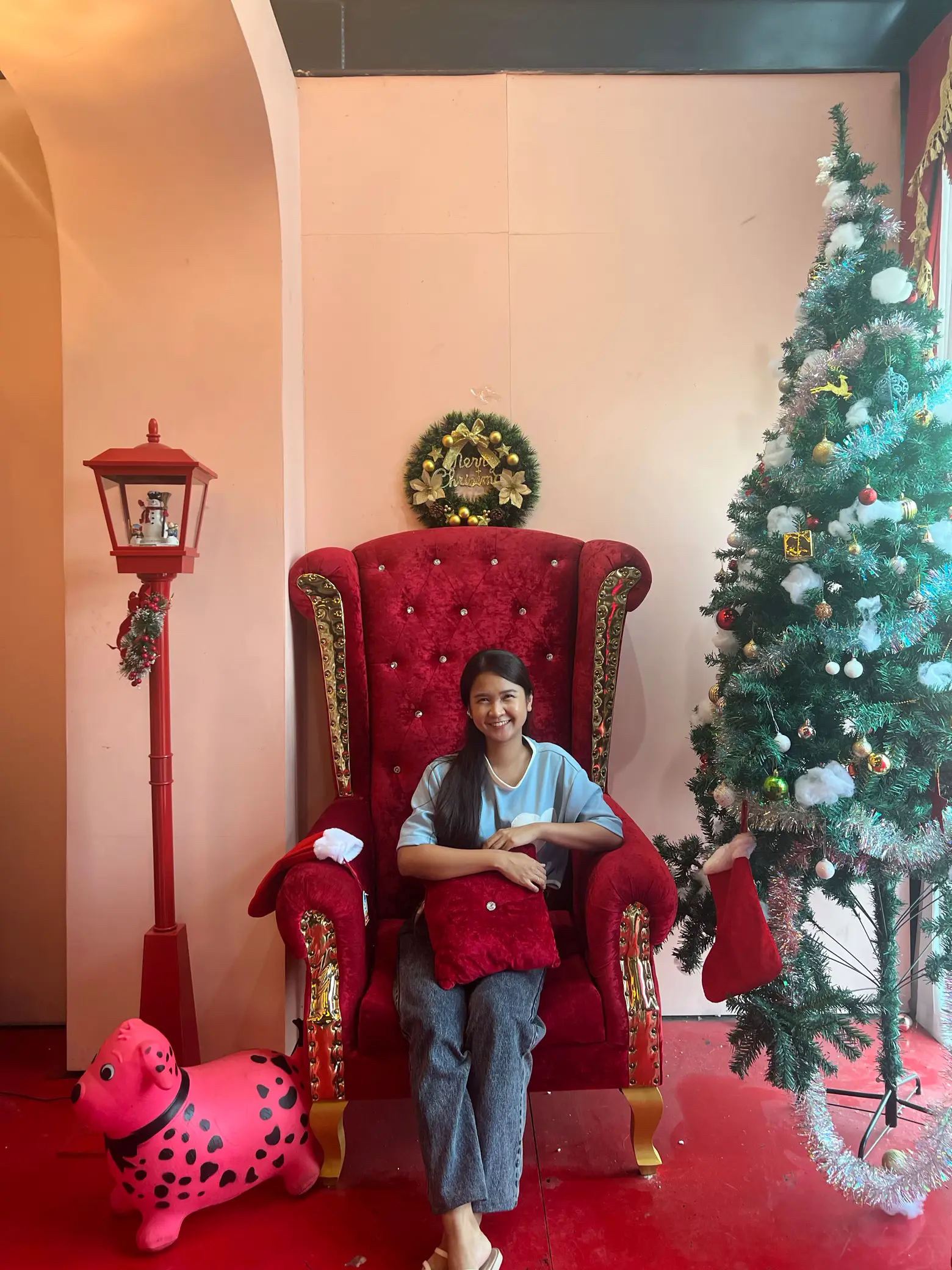 ฮักนา คาเฟ่ กาญจนบุรี (HUGNA CAFE) คาเฟ่รถไฟจิ๋ว | แกลเลอรีที่โพสต์โดย เที่ยวกับphiang | Lemon8