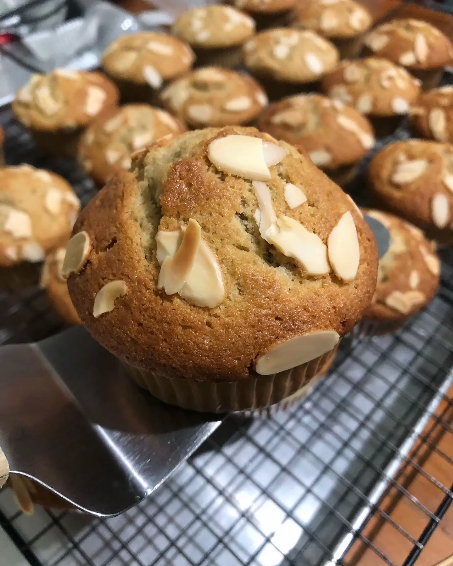 banana cake | แกลเลอรีที่โพสต์โดย p_sunida | Lemon8