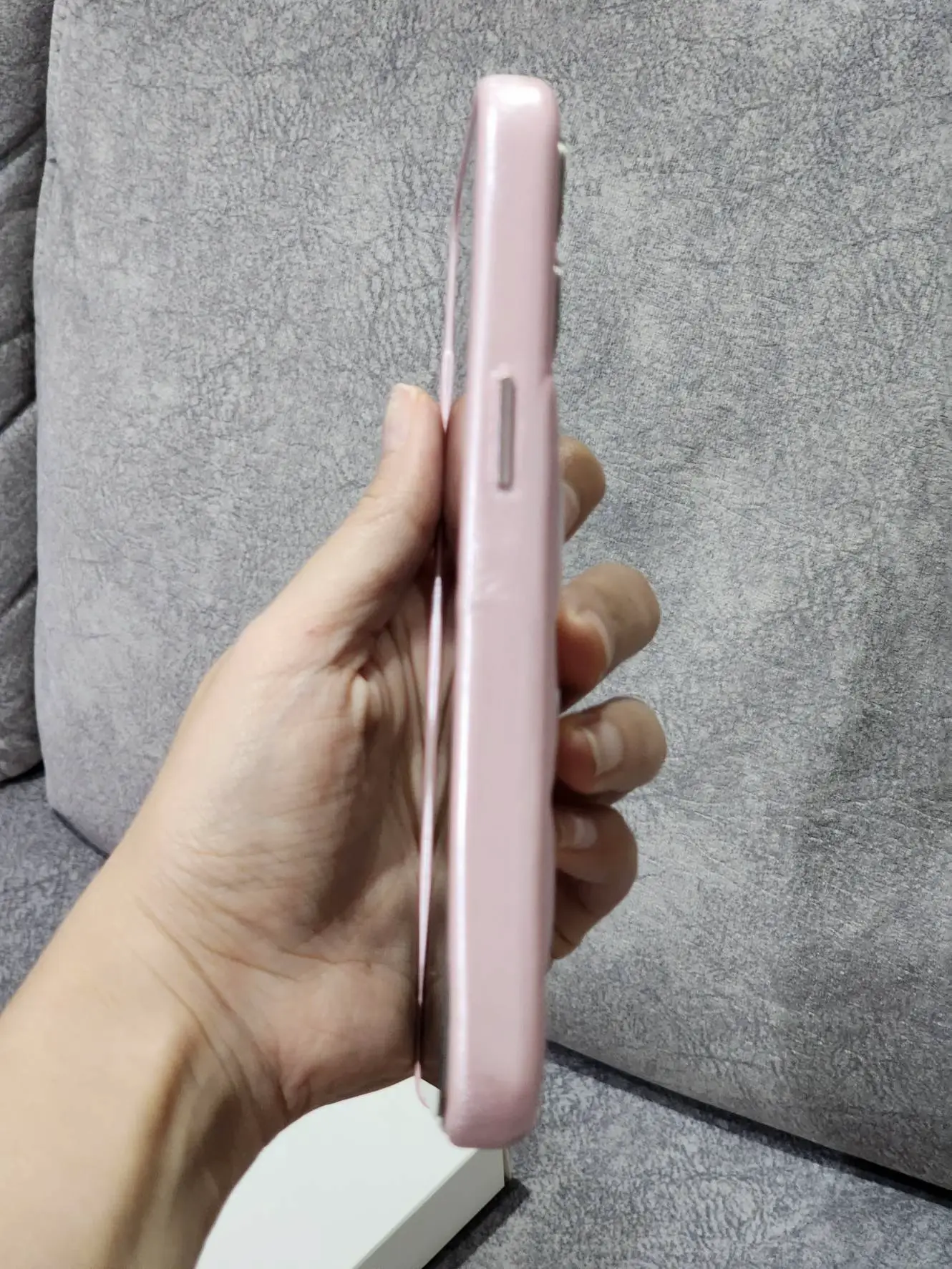 😍IPHONE CASE สุดฮิต ไอดอลเกาใช้😍 | แกลเลอรีที่โพสต์โดย Nunanettshi | Lemon8