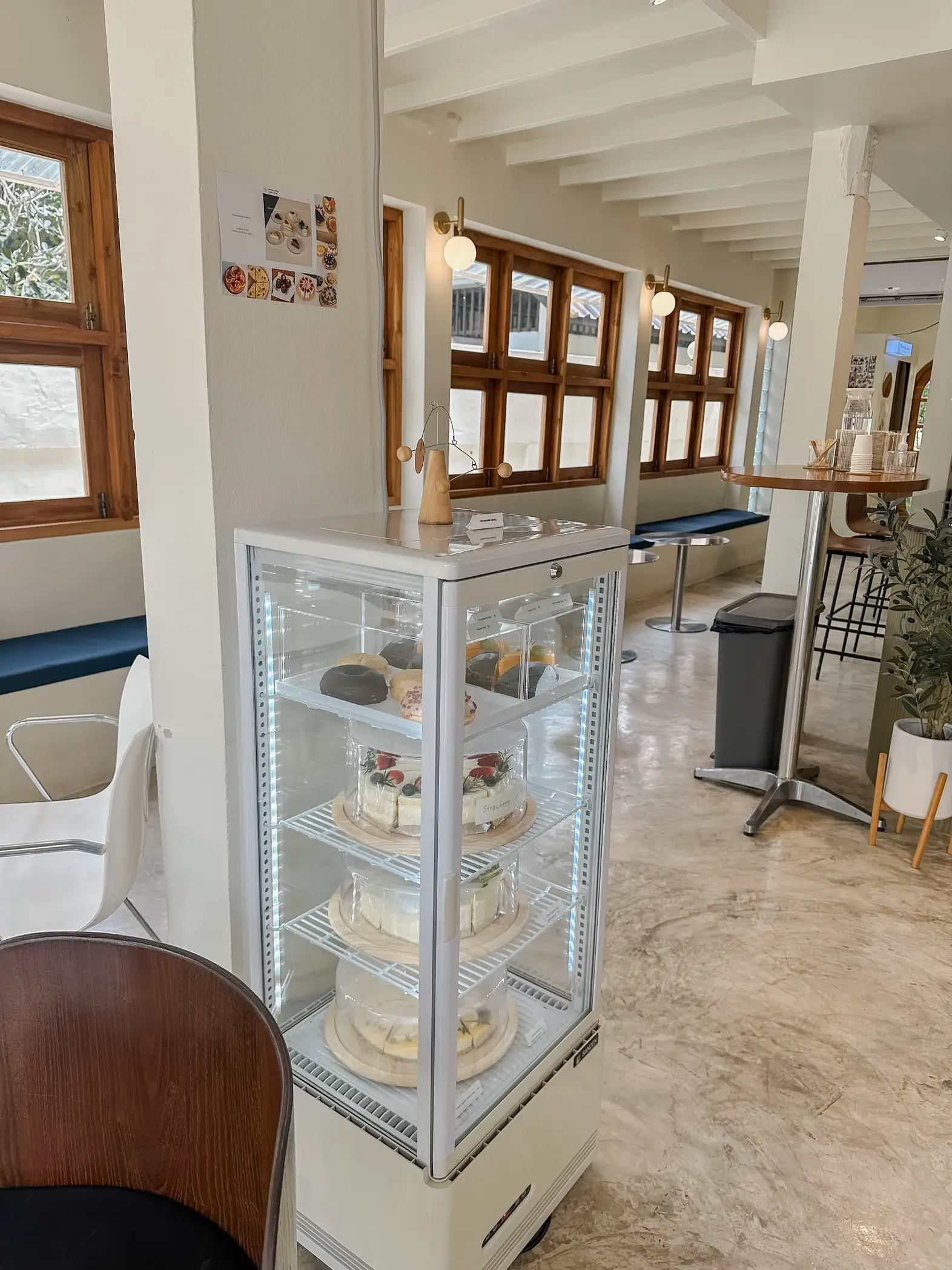 Cafe Hopping น่าน~~ | แกลเลอรีที่โพสต์โดย GINGAT | Lemon8