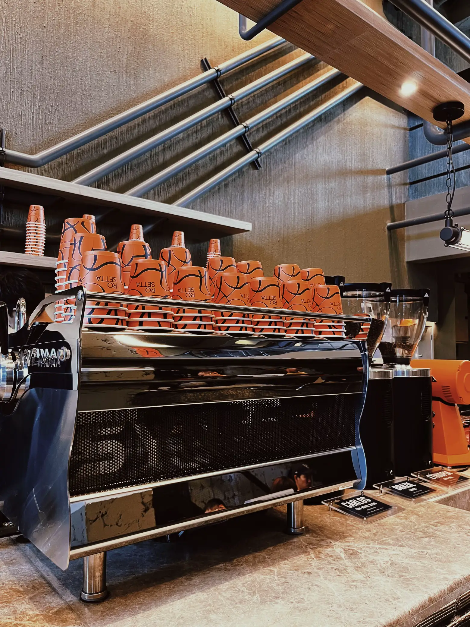 Rosetta Roastery⚫️🟠⚪️ | แกลเลอรีที่โพสต์โดย Srwm | Lemon8