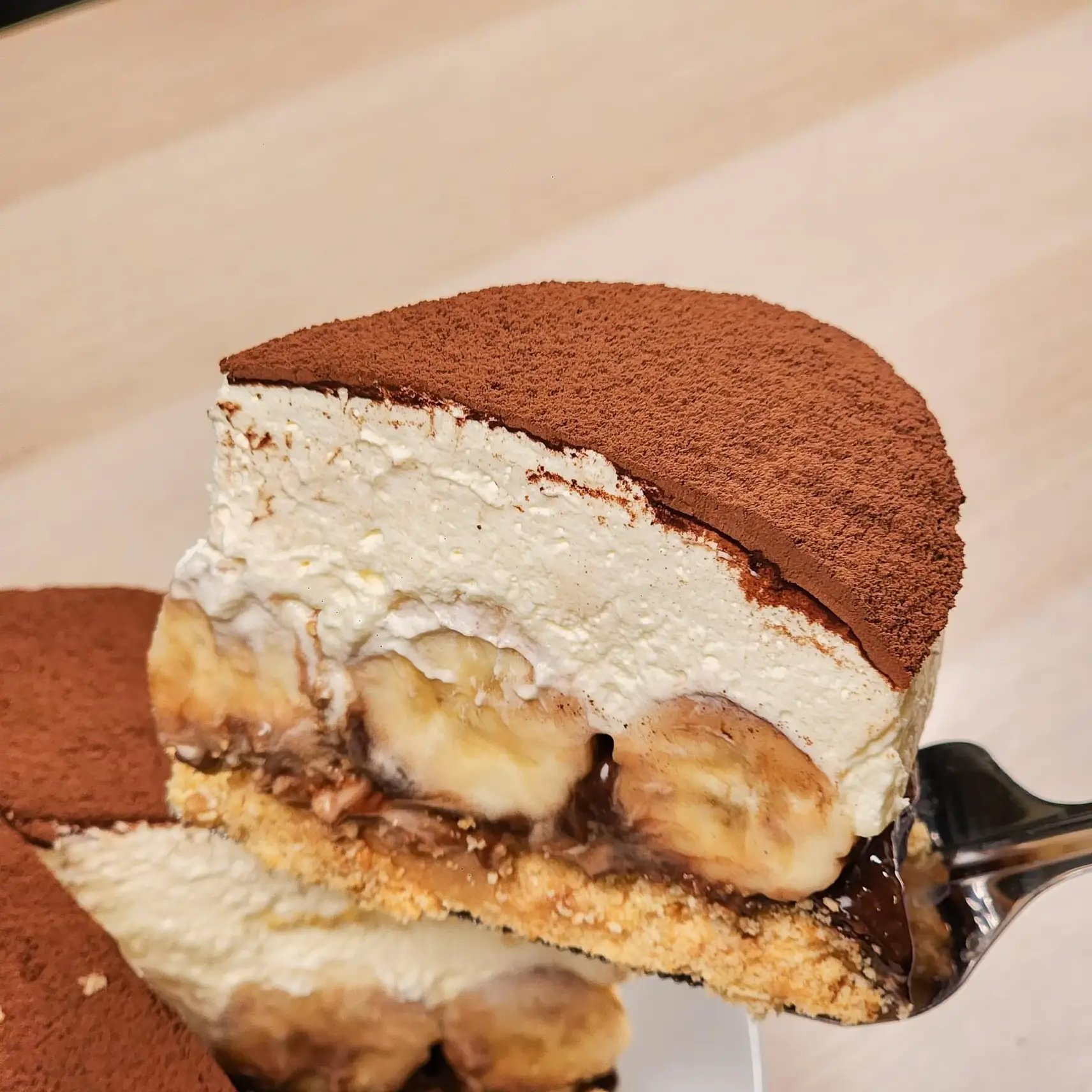 แจกสูตร บานอฟฟี่พาย 🍰🍌🍫 | แกลเลอรีที่โพสต์โดย นัดรีวิว | Lemon8