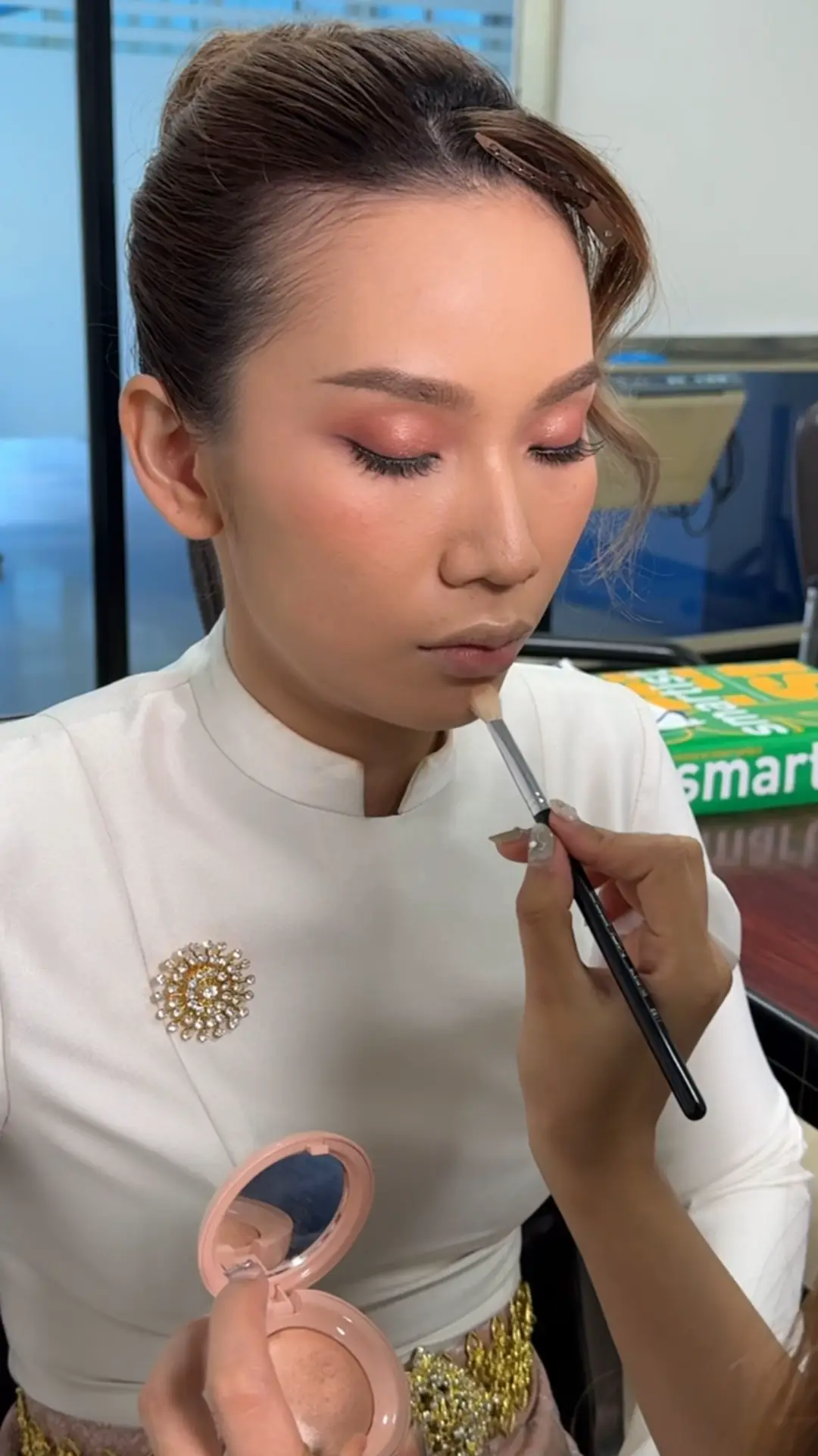 แต่งหน้าทำผมชุดไทยหวานๆ💖 | วิดีโอที่เผยแพร่โดย Tukkata.JP | Lemon8