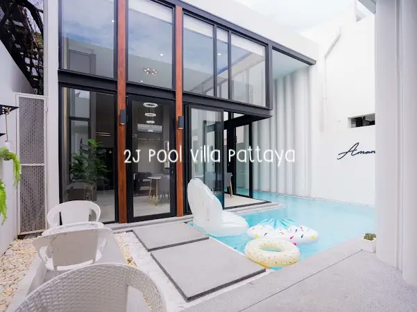 2J Pool Villa Pattaya | แกลเลอรีที่โพสต์โดย Orawan Doo | Lemon8