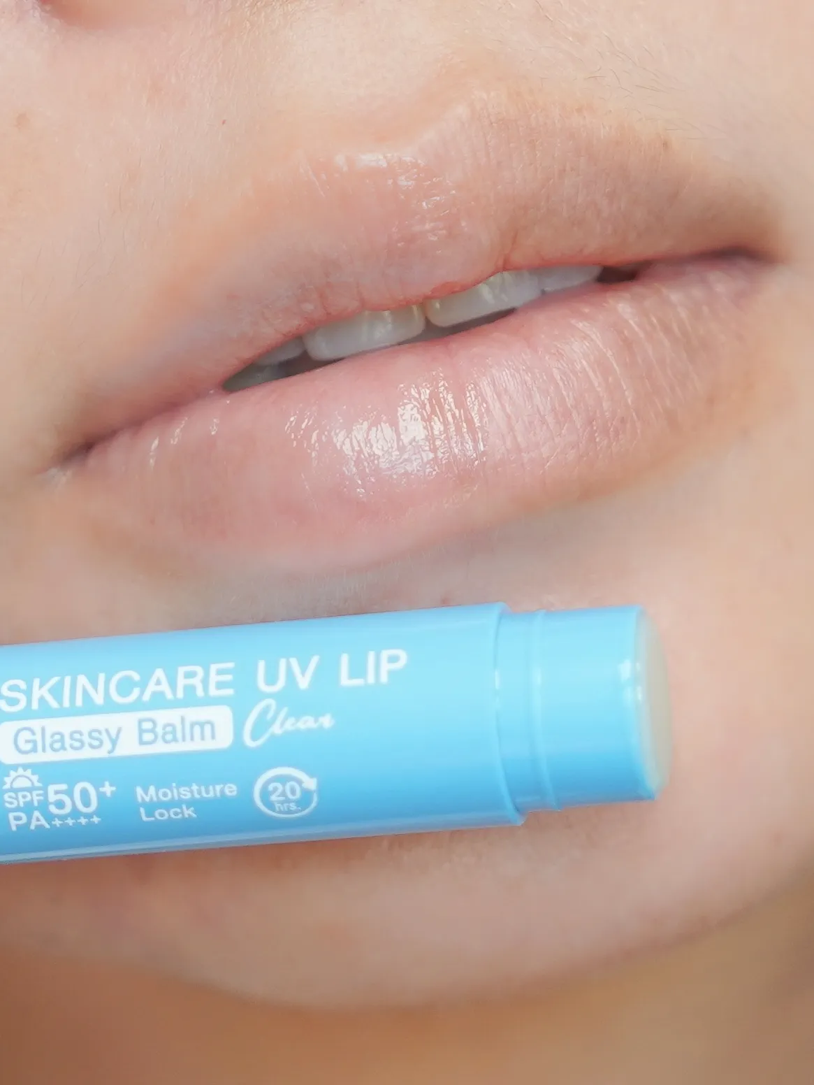 รู้มั้ย...ทำไมต้องทากันแดดให้ริมฝีปาก?? | แกลเลอรีที่โพสต์โดย Madam Mouth | Lemon8