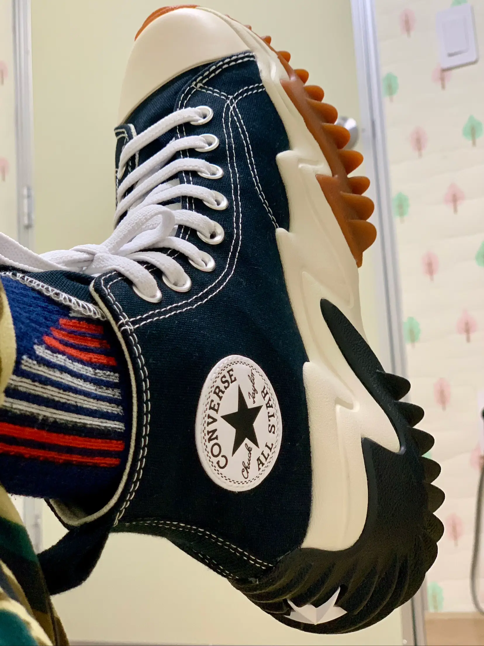 สวย เท่ เก๋ โอ๊ยโดนตกอีกแล้วงับ | แกลเลอรีที่โพสต์โดย 2PP_PWpS | Lemon8