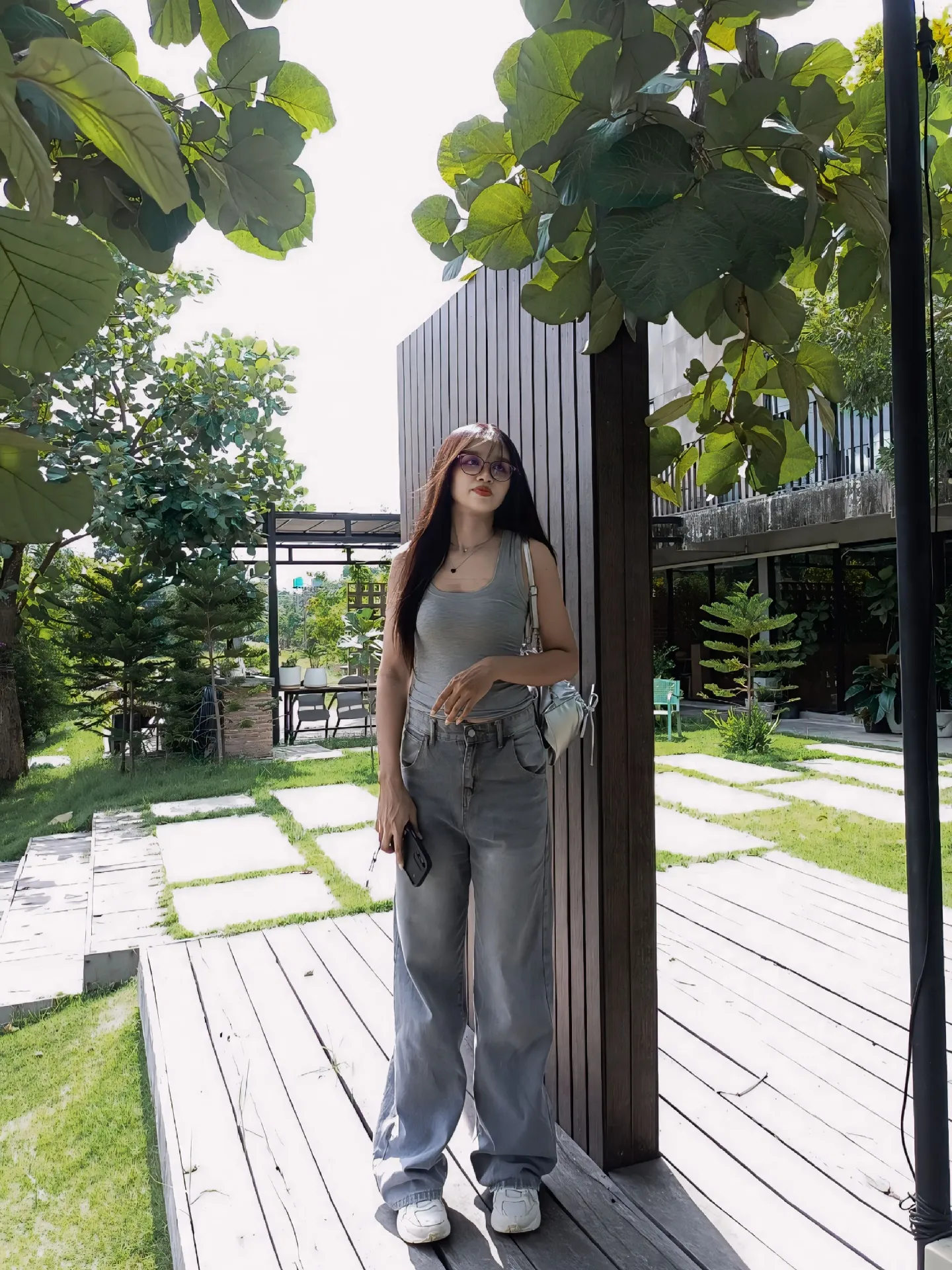 OOTD แต่งตัวถ่ายรูปฉบับบ พส.จีน | แกลเลอรีที่โพสต์โดย Bumbim_supattra | Lemon8