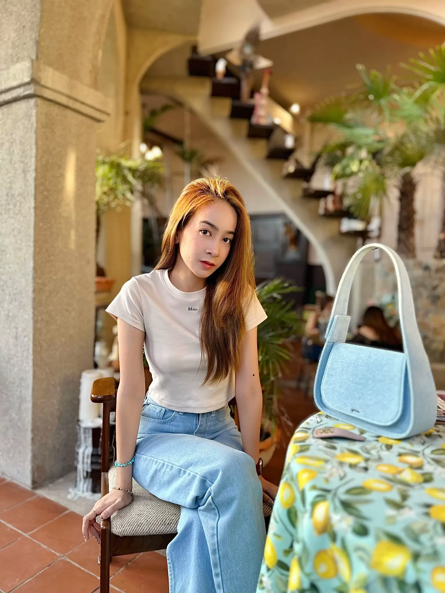 รีวิว เสื้อยืดตัวโปรด กับแบรนด์โปรด Mitr 🌹 | แกลเลอรีที่โพสต์โดย DAINA | Lemon8