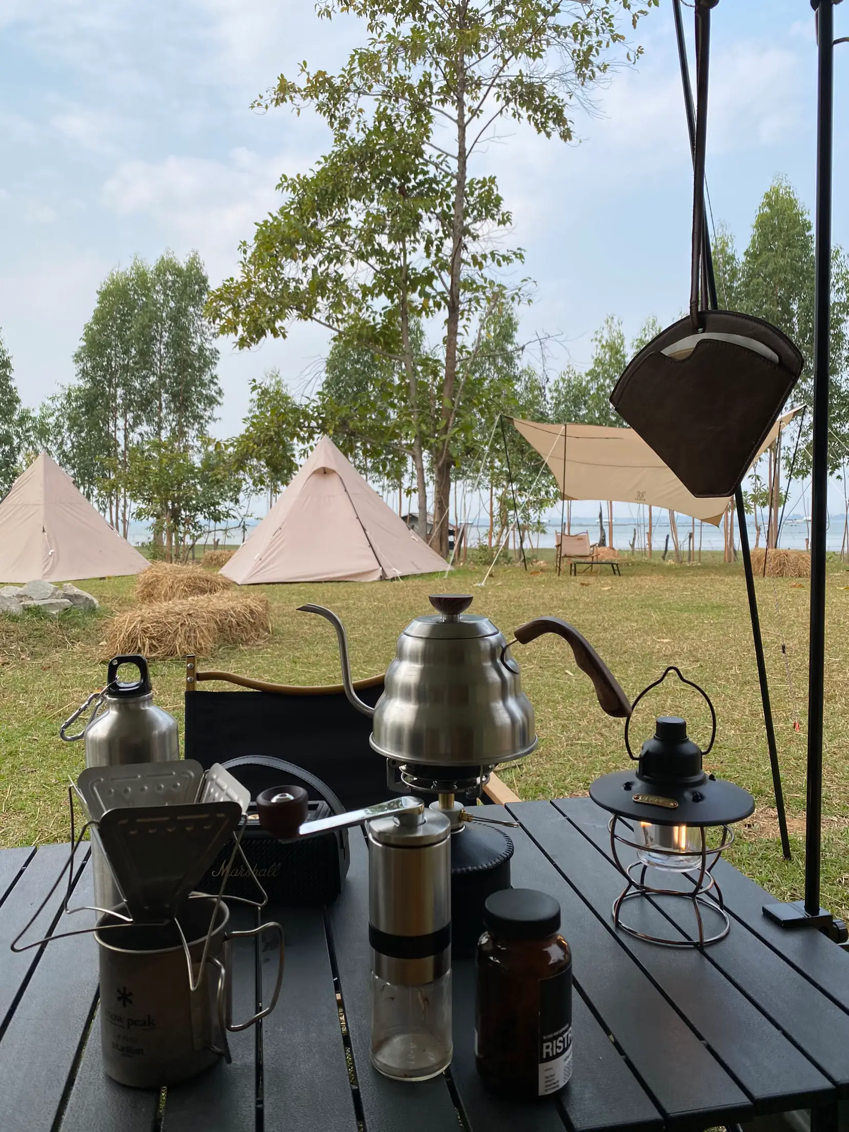 Camping | แกลเลอรีที่โพสต์โดย Pe Chanatkan | Lemon8