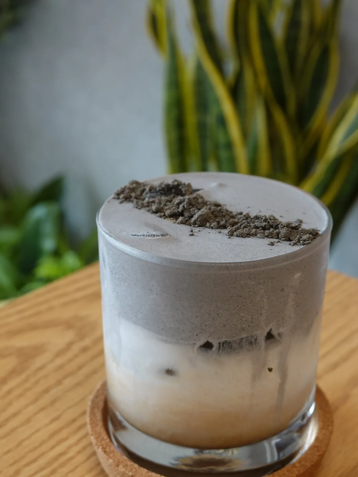 BEST kuro goma latte I've EVER tasted 😤 | แกลเลอรีที่โพสต์โดย chloeeee ...