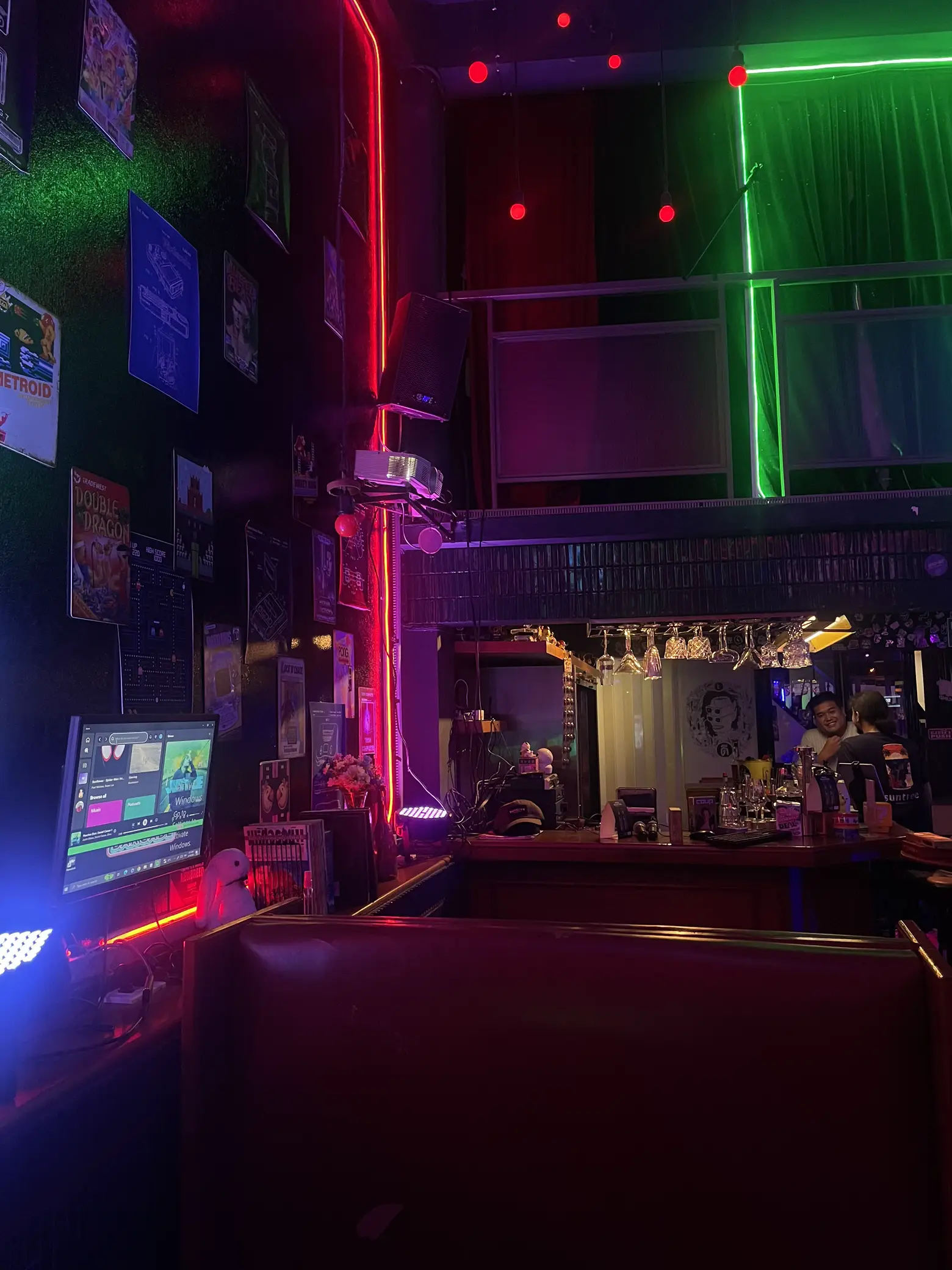 100-Bit Barcade - การค้นหาใน Lemon8