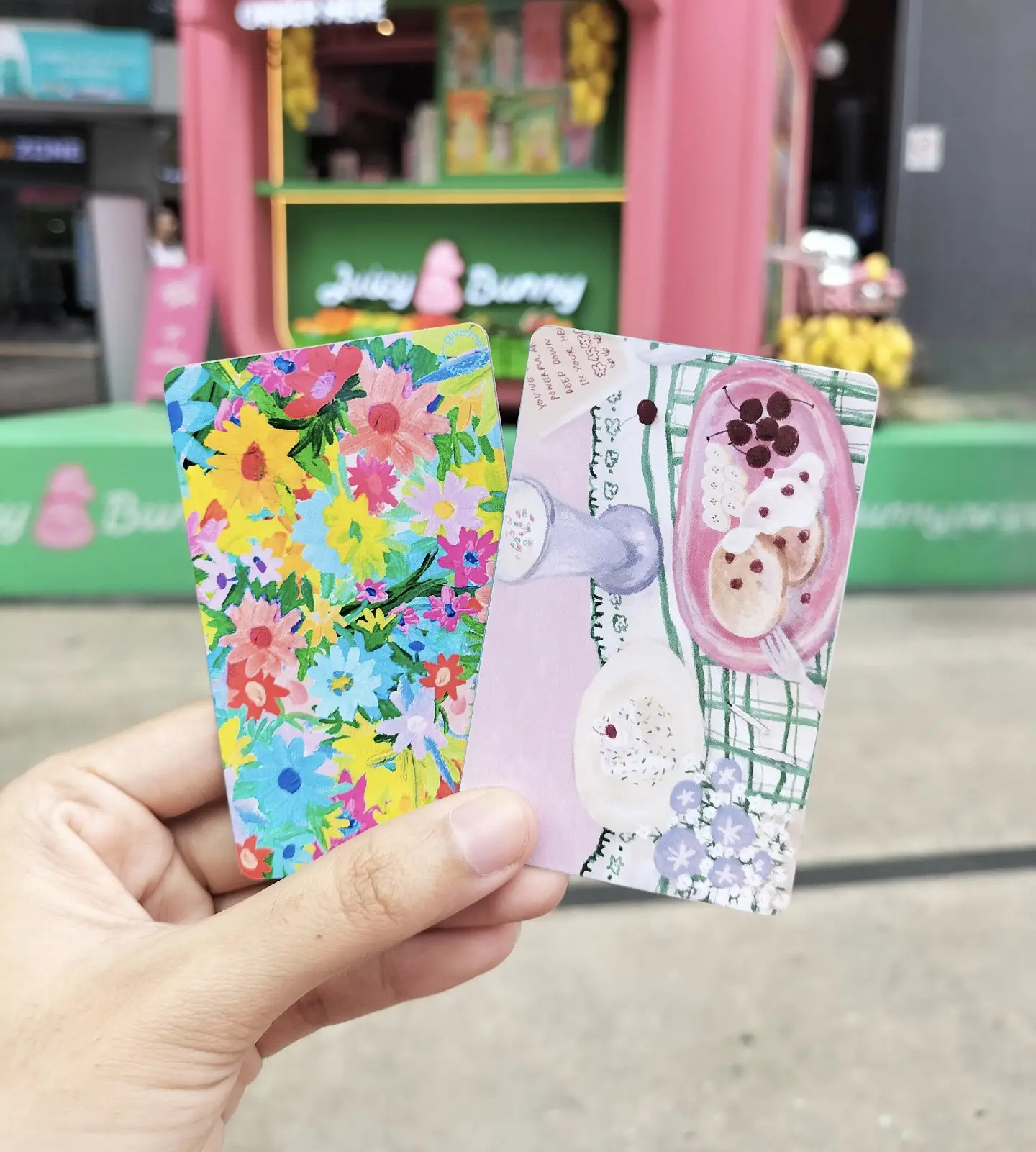 สติ๊กเกอร์ติดบัตรbtshologram - การค้นหาใน Lemon8