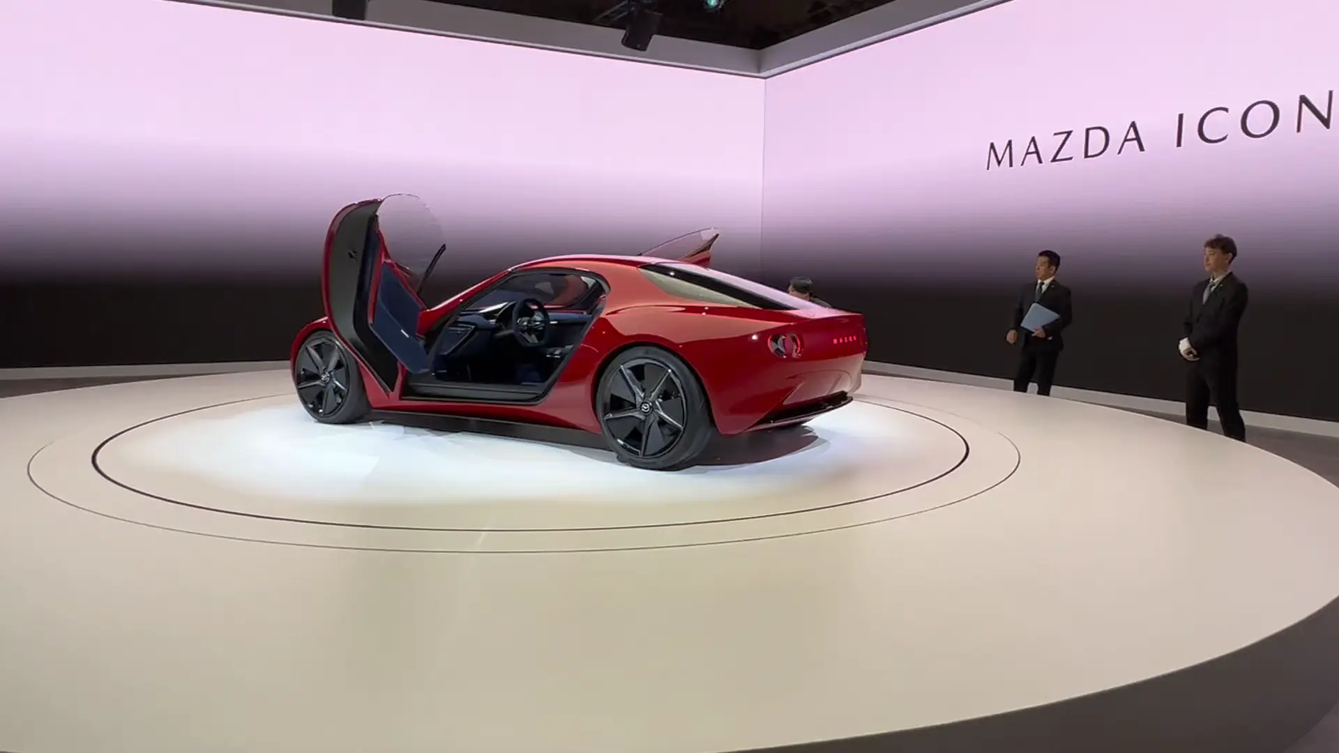 Mazda ในงาน Tokyo Mobility Show 2023 | วิดีโอที่เผยแพร่โดย Sin Assada | Lemon8