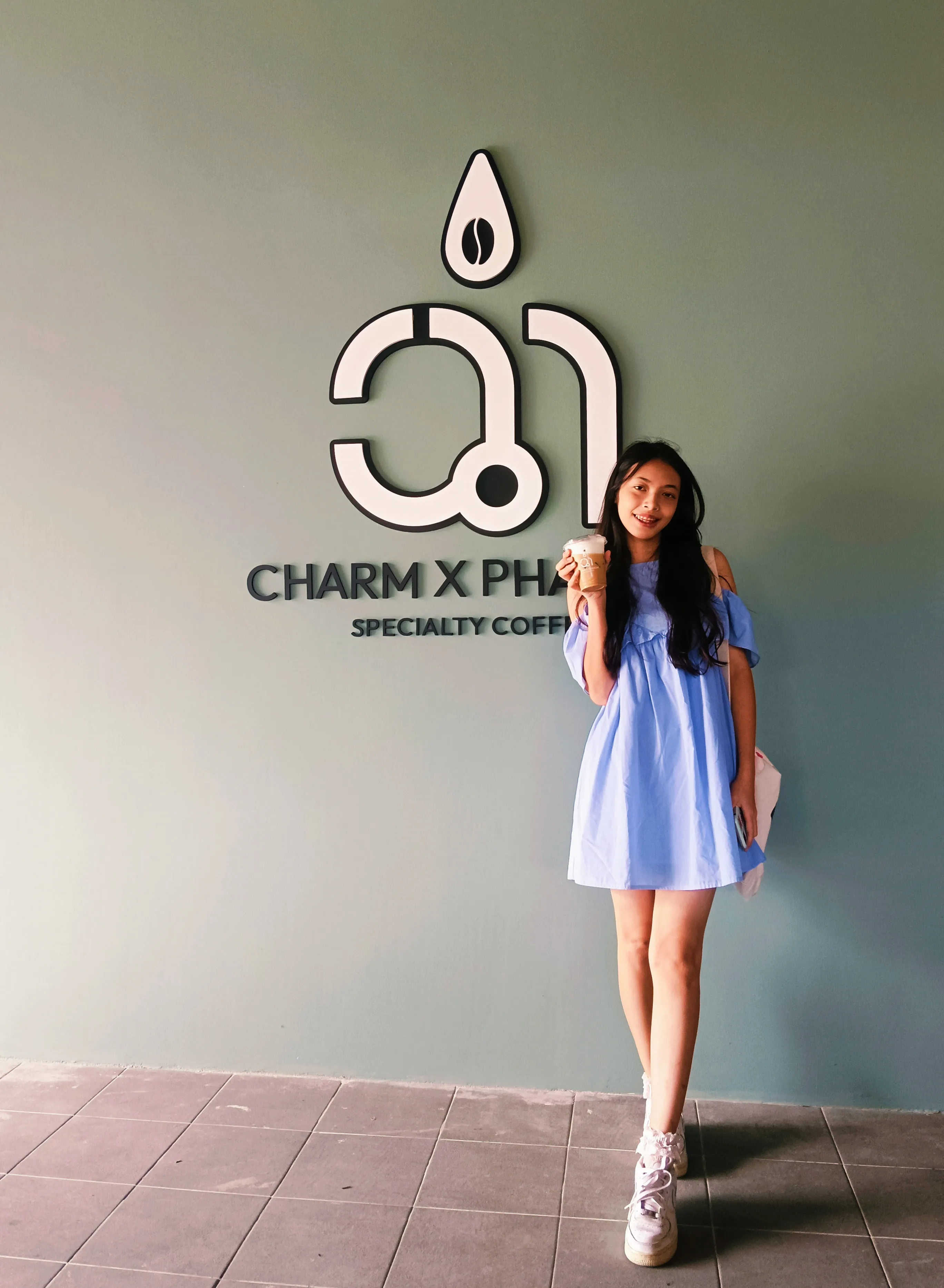 คาเฟ่เปิดใหม่ย่านบางบัวทอง CHARM Specialty Coffee | แกลเลอรีที่โพสต์โดย Papaisong | Lemon8