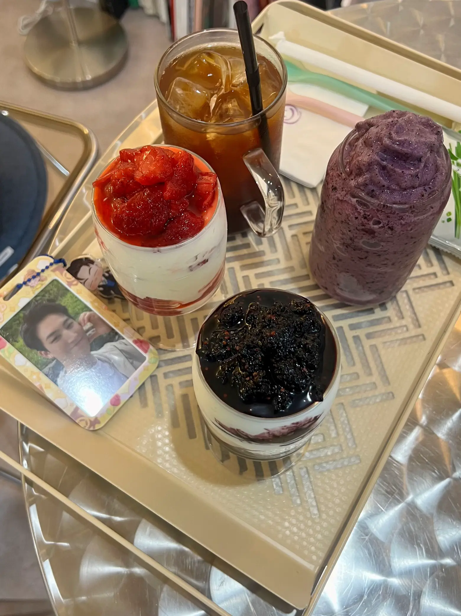 요거바라 (Yogurbara) คาเฟ่โยเกิร์ตเกาหลีอันดับหนึ่งในใจ💚 | แกลเลอรีที่โพสต์ ...