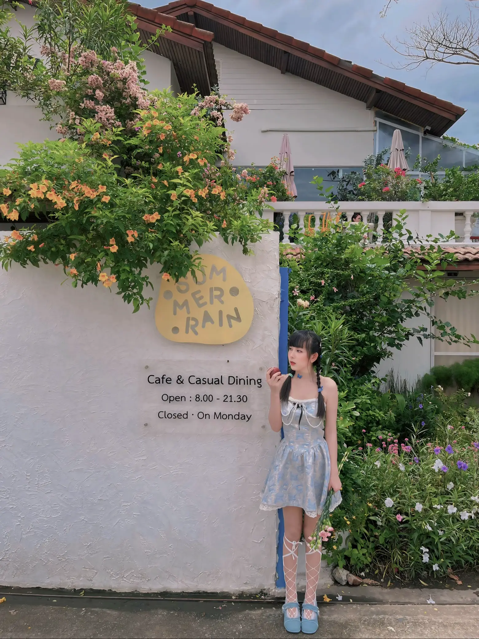 คาเฟ่ดอกไม้สไตล์สาวหวาน | แกลเลอรีที่โพสต์โดย Usagi🐇 | Lemon8