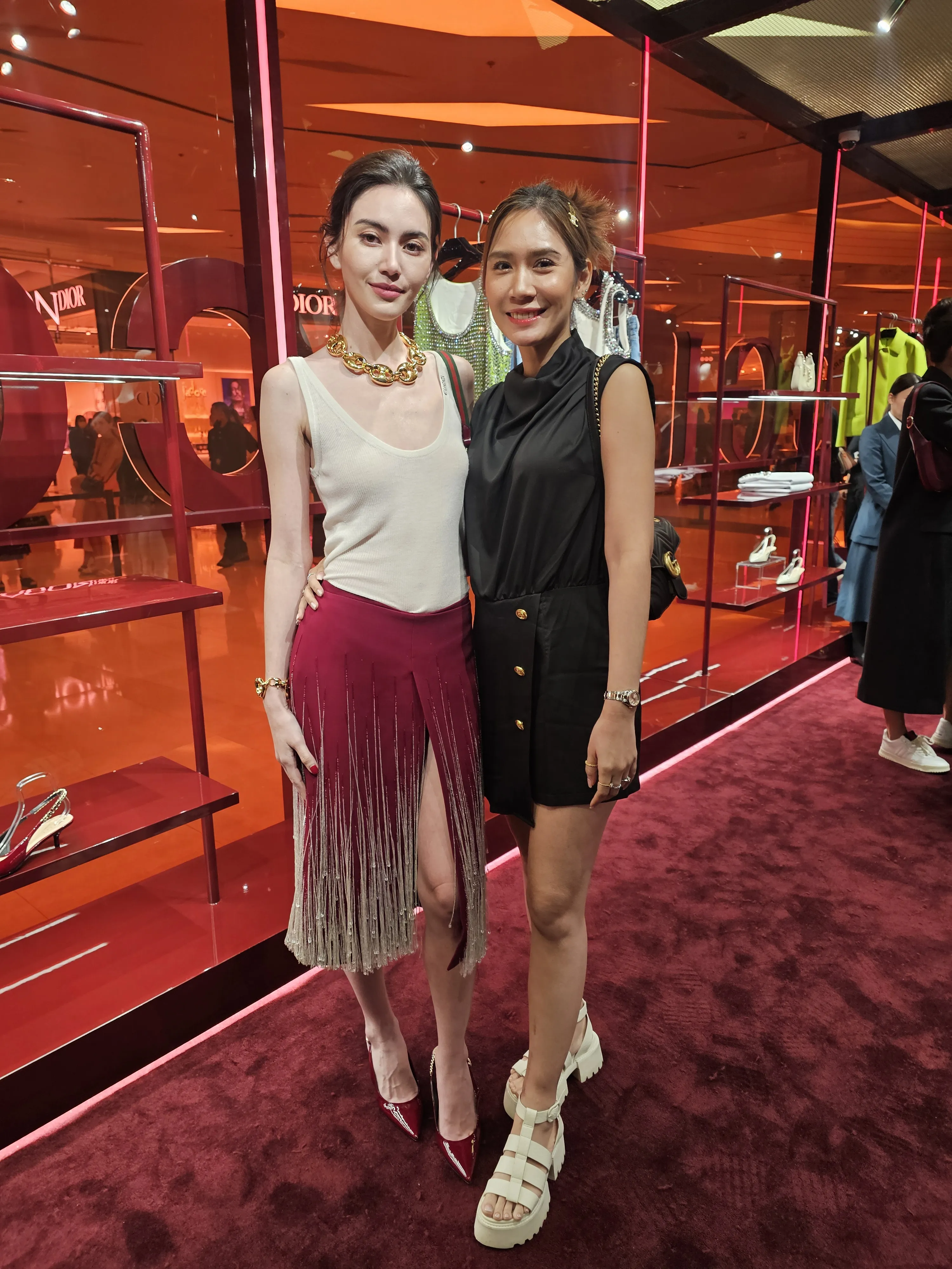 ใหม่ดาวิกา | แกลเลอรีที่โพสต์โดย Poom Mieam | Lemon8