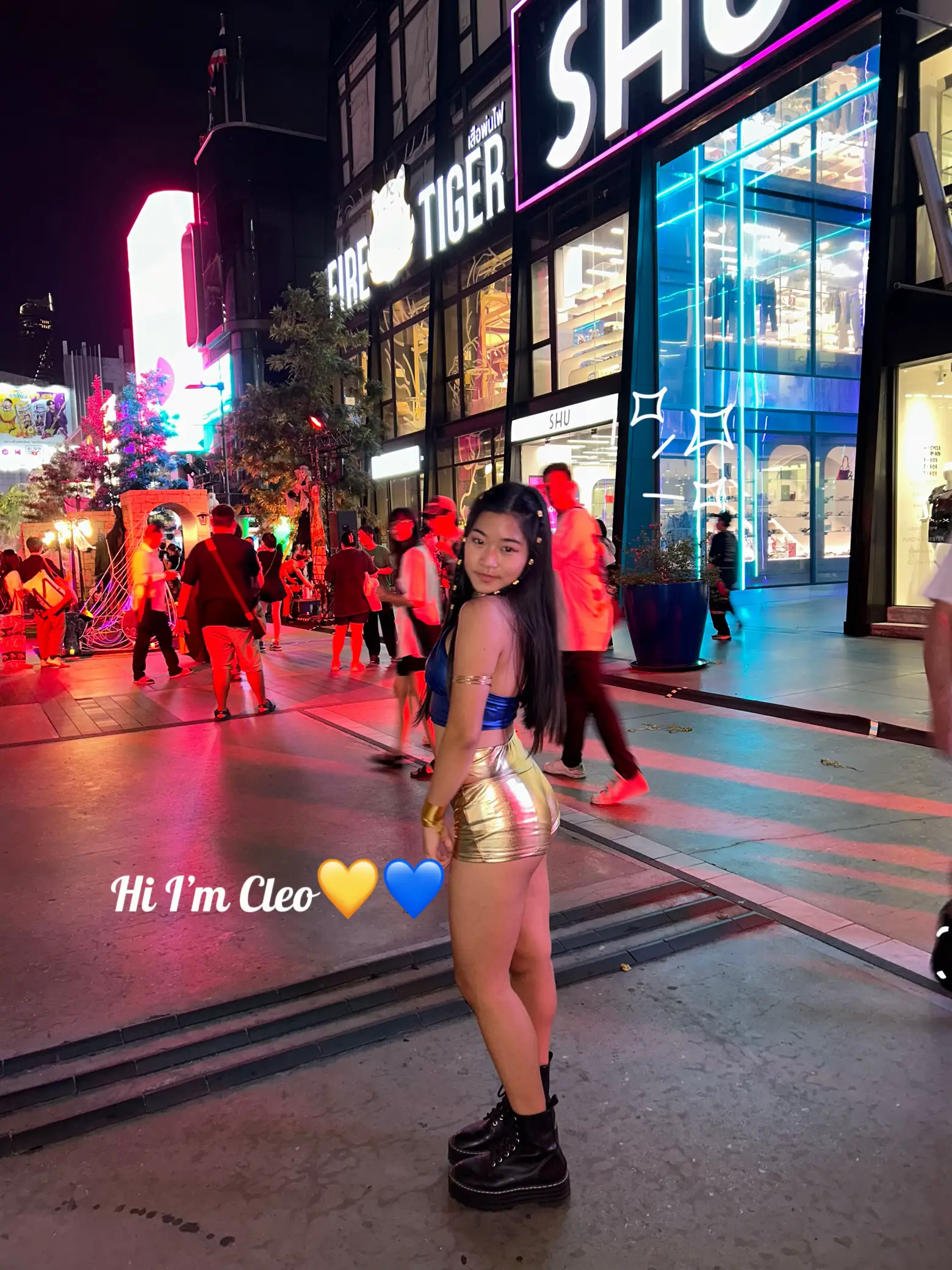 Halloween Cleo de Nile from monster high🎃💙💛🎃 | แกลเลอรีที่โพสต์โดย Milkies47 | Lemon8