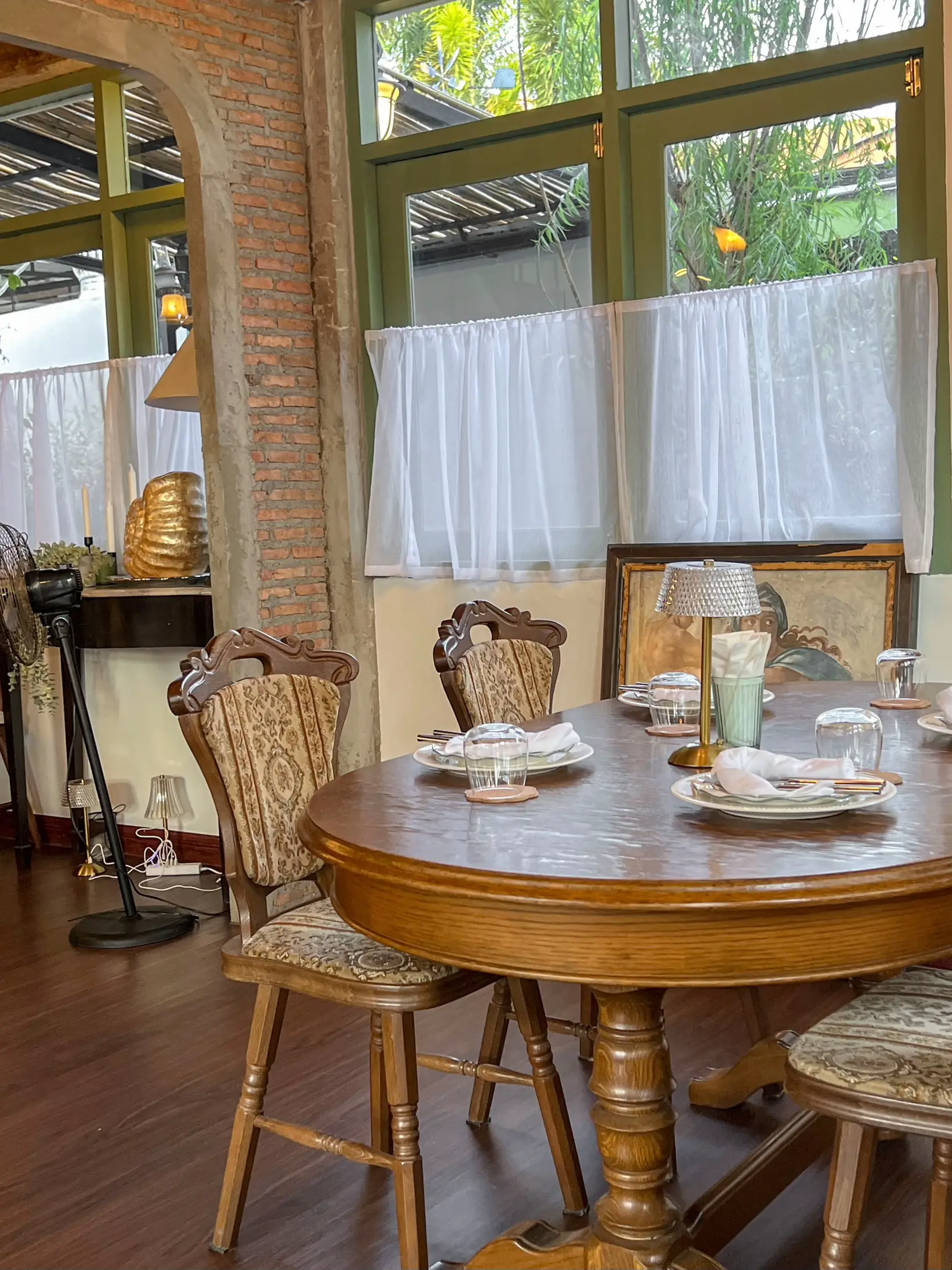 ♡ร้านบรันช์อาหารอิตาเลียนสุดโรแมนติกเปิดใหม่ย่านปรีดี🌷🥂 | แกลเลอรีที่โพสต์โดย Jabchaith | Lemon8