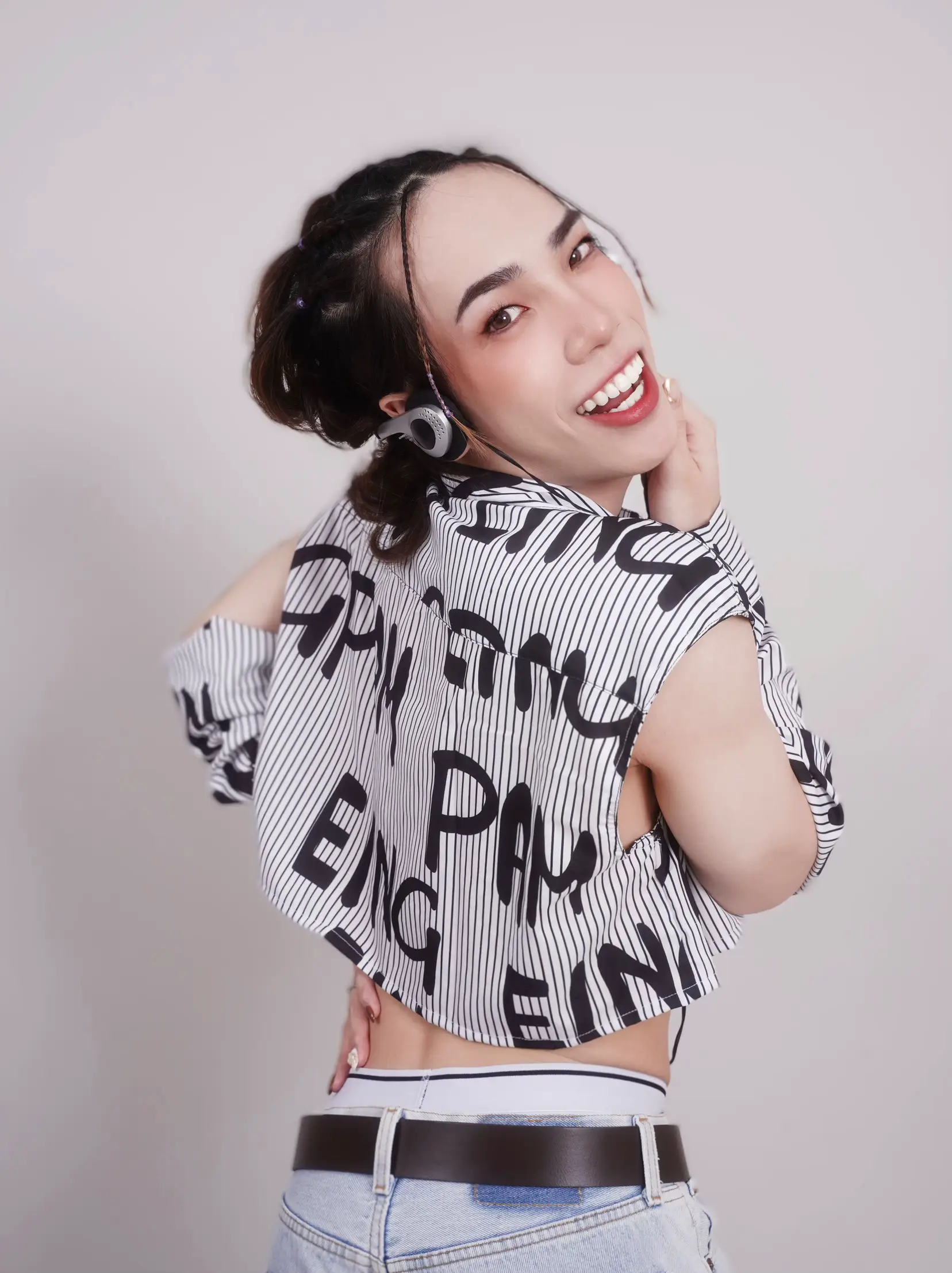 grey splash plus white grey splattering ♾️ | แกลเลอรีที่โพสต์โดย maxx | Lemon8