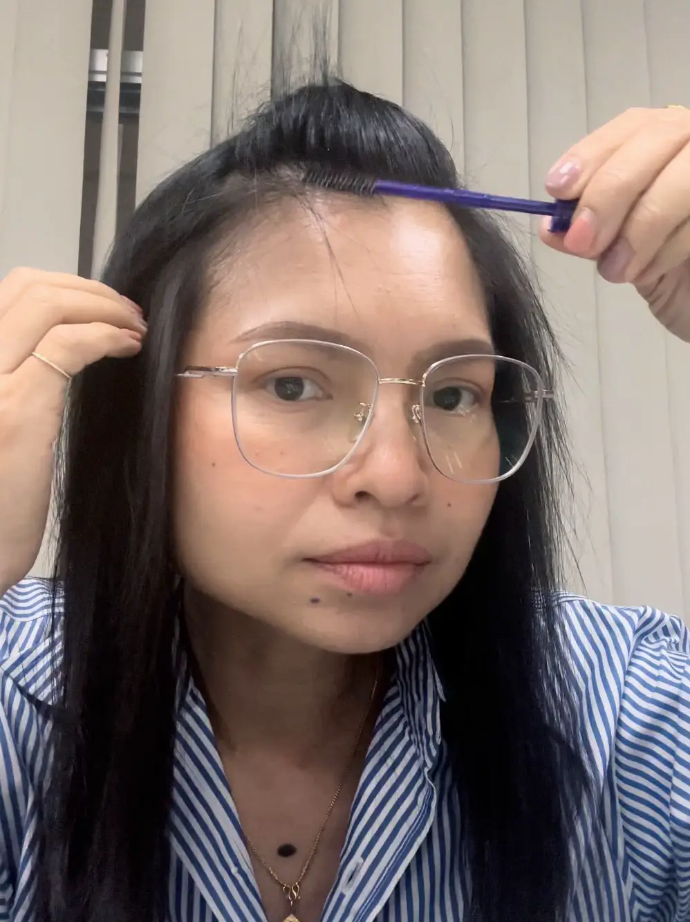 มาสคาร่าเก็บไรผม ดีจริงมั้ย? | แกลเลอรีที่โพสต์โดย มนุษย์แม่ 40+ | Lemon8