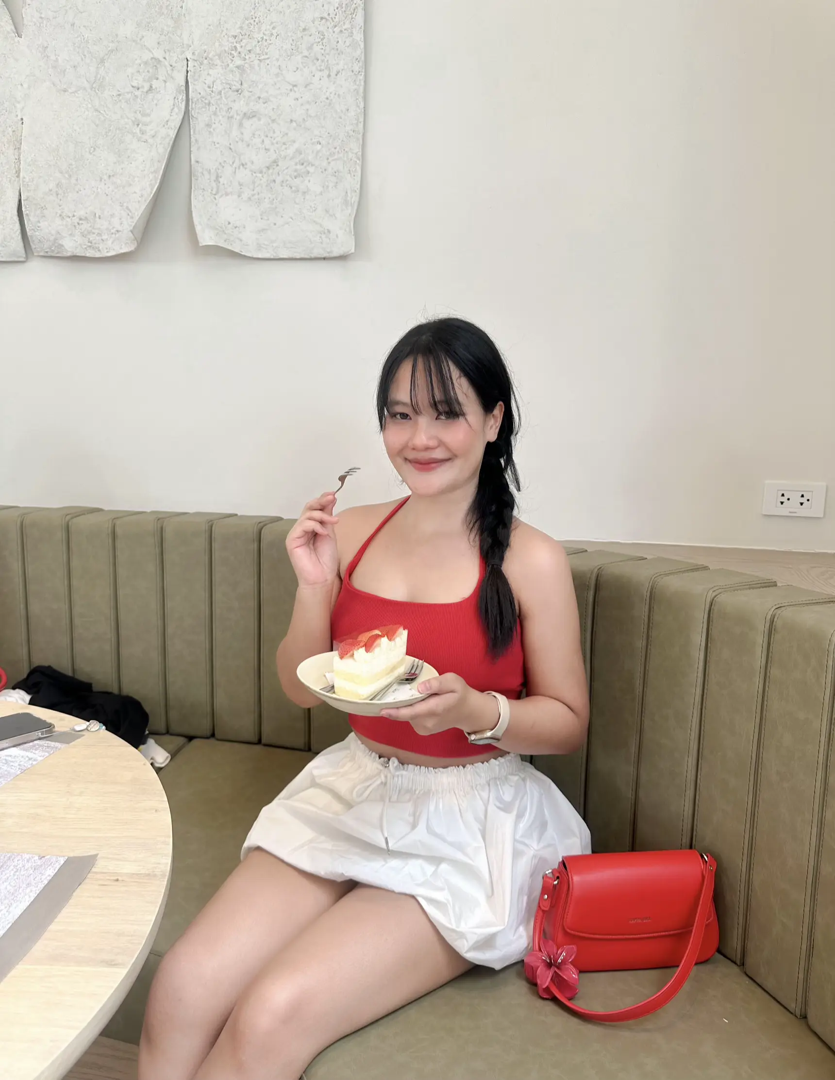 Sasi Bangkok 🍅 คาเฟ่เปิดใหม่ แสงดีย่านตลิ่งชัน⛅️🌟 | แกลเลอรีที่โพสต์โดย rodmayy🐰 | Lemon8