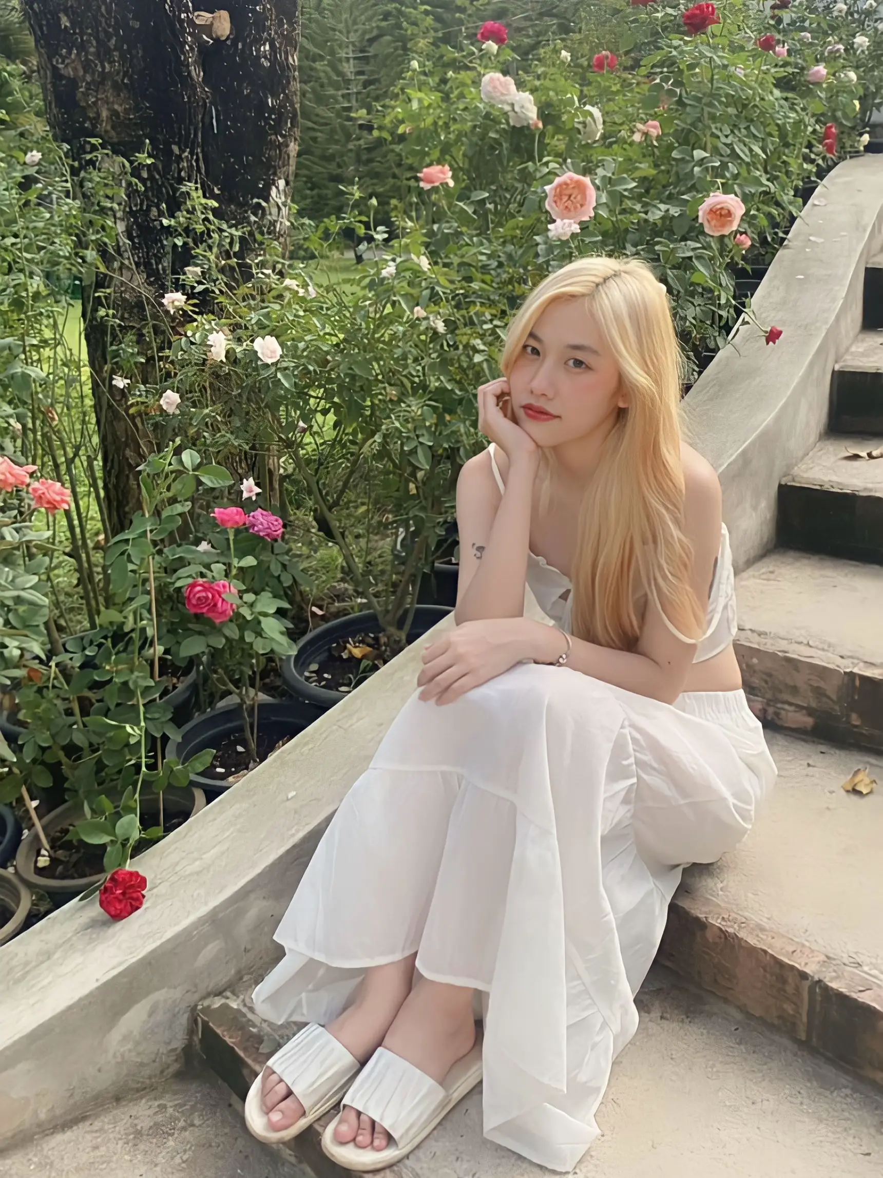 Fleur Cafe & Eatery, คาเฟ่ดอกกุหลาบ💖🥹💐 | แกลเลอรีที่โพสต์โดย bright 💐 ...