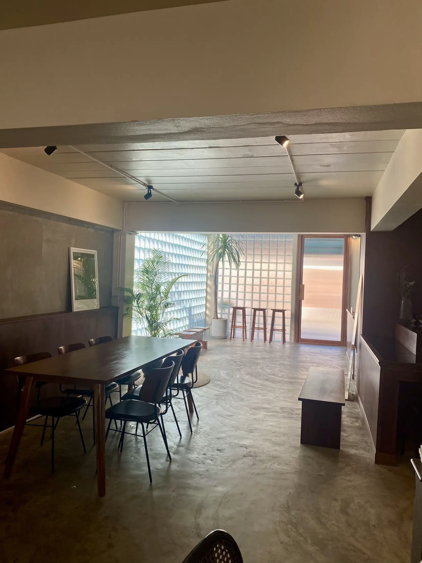 คาเฟ่พิษณุโลก : layers จัดไฟสวย 💡 | แกลเลอรีที่โพสต์โดย เปเป้ รีวิว | Lemon8