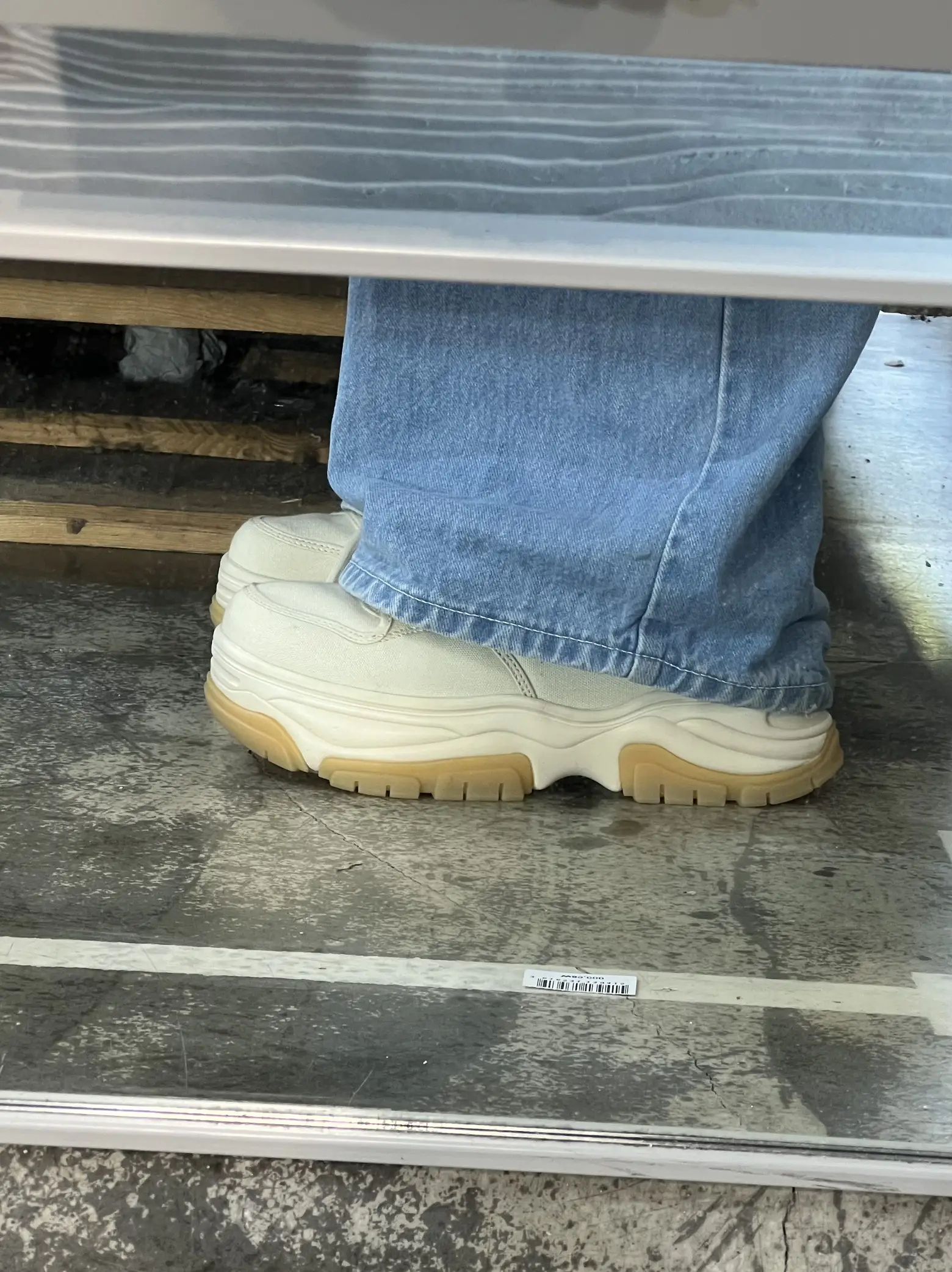 รองเท้า OTZ SHOES นุ่มโคตรรรรรร😍 | แกลเลอรีที่โพสต์โดย Fah🌤️ | Lemon8