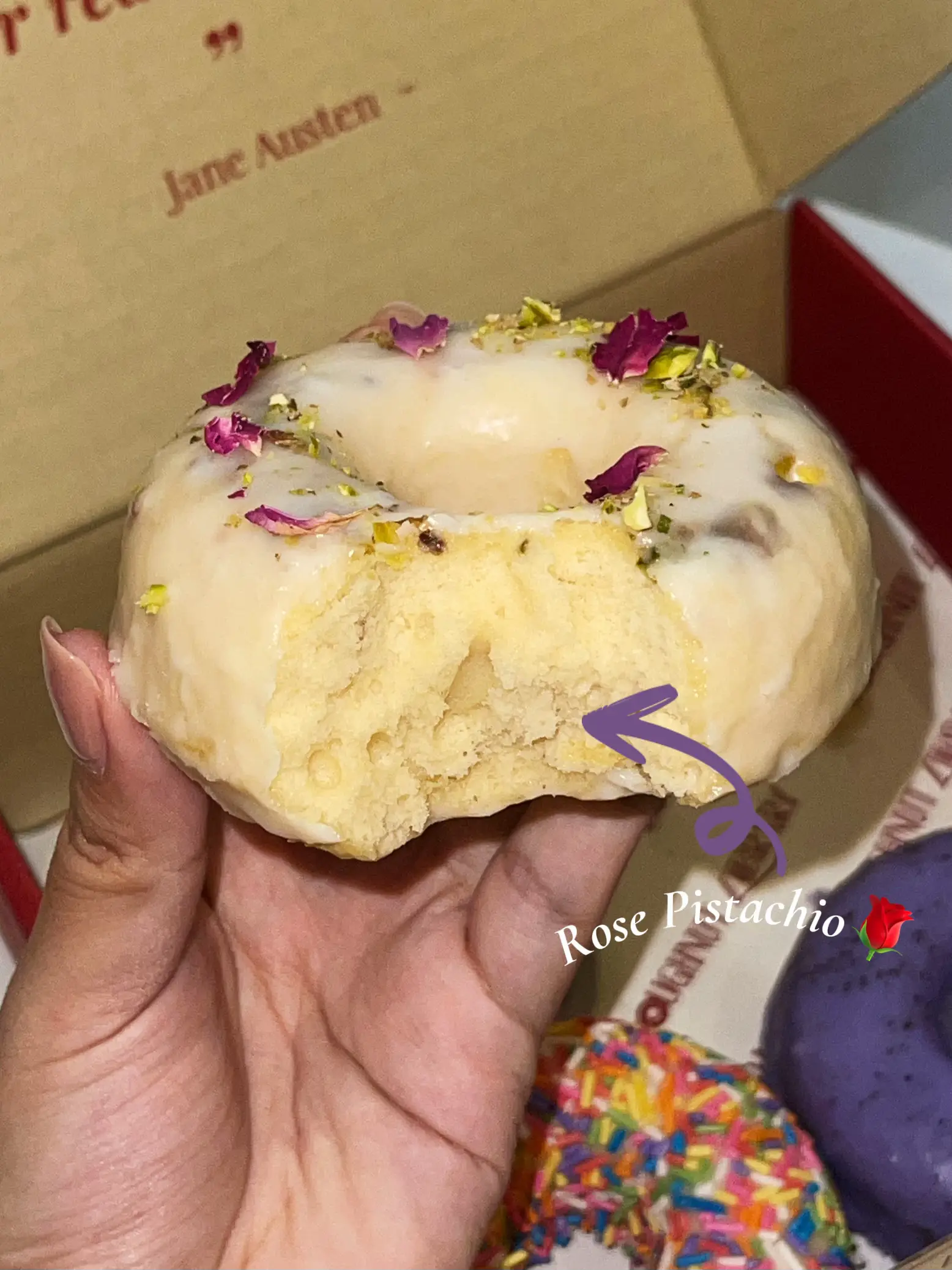 Doughnut Library 🍩 โดนัทเนื้อเค้ก เจ้าดังในTiktok | แกลเลอรีที่โพสต์โดย ...