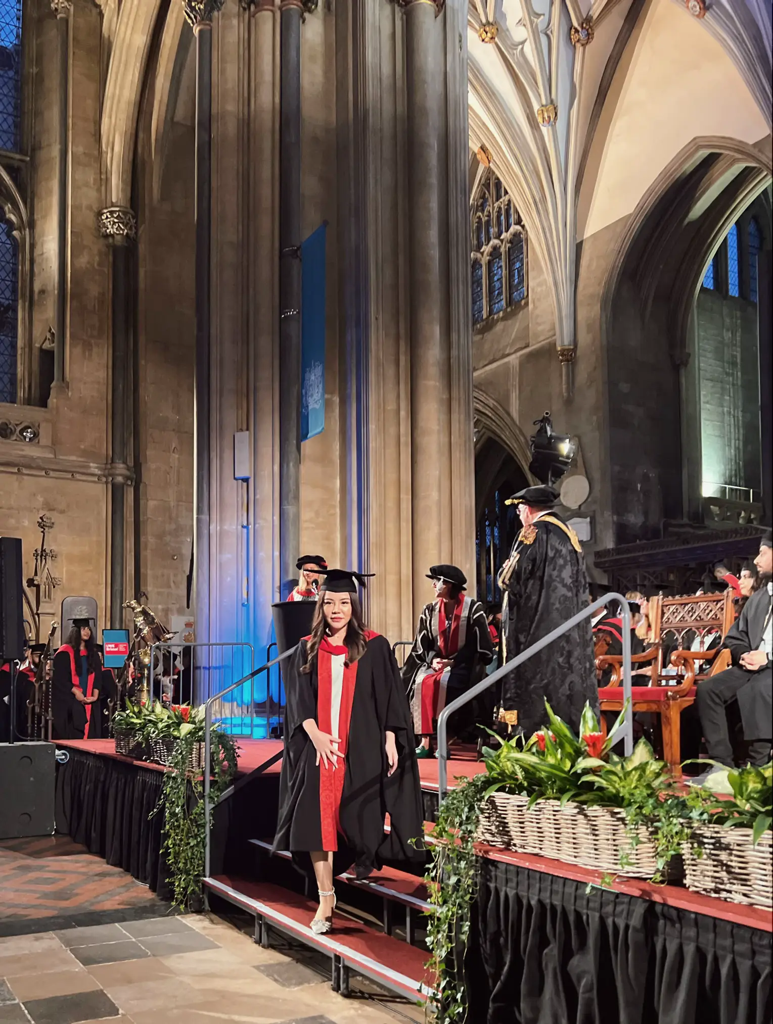 Masters graduation ceremony 🇬🇧🧑🏻‍🎓🥂 | แกลเลอรีที่โพสต์โดย iceinworn ...