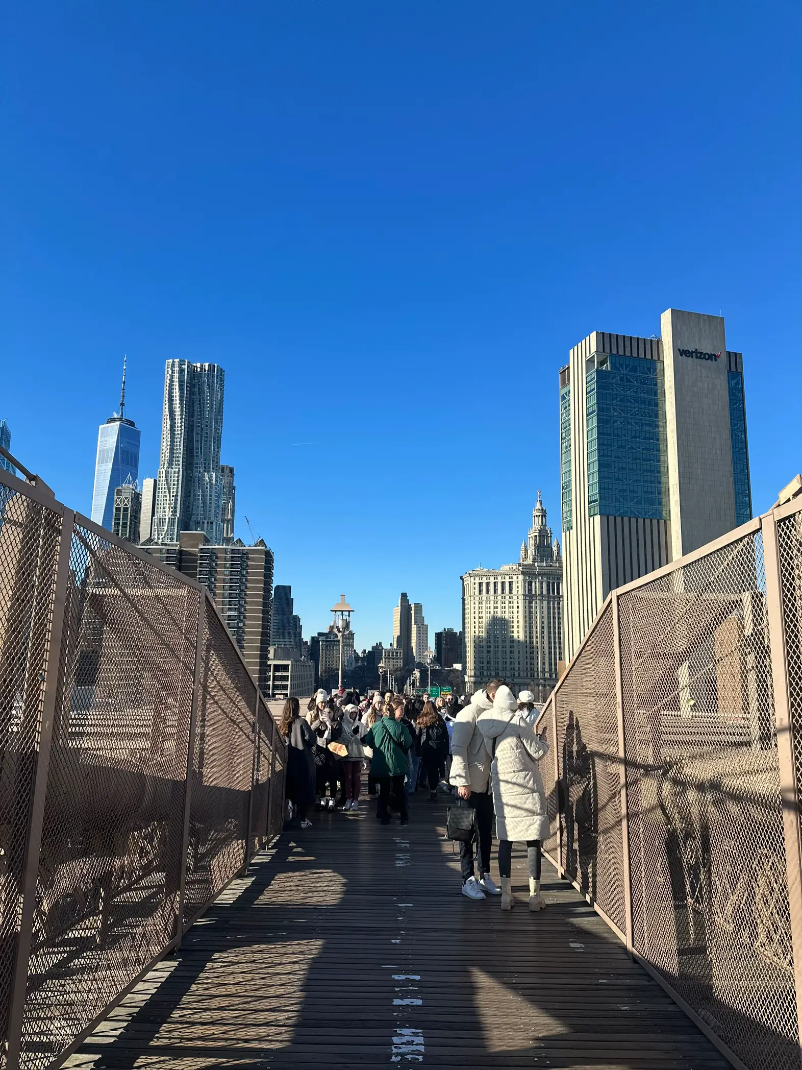 Our 1st wedding anniversary trip | แกลเลอรีที่โพสต์โดย Sirirat Smith | Lemon8