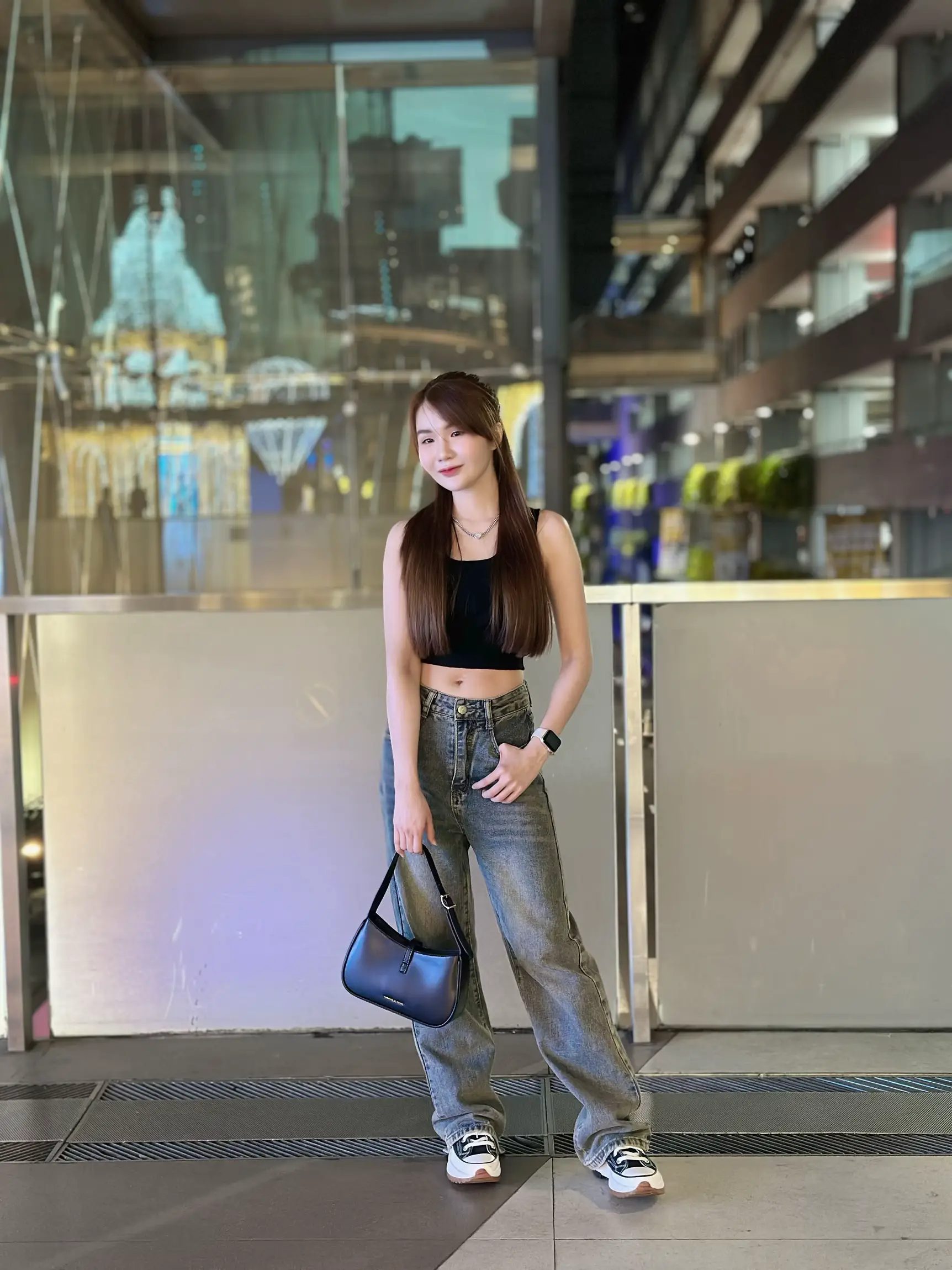 ลุคเทห์ๆแมสง่ายๆ เดินsiam🖤 | แกลเลอรีที่โพสต์โดย FaSai MiNi 🩵 | Lemon8