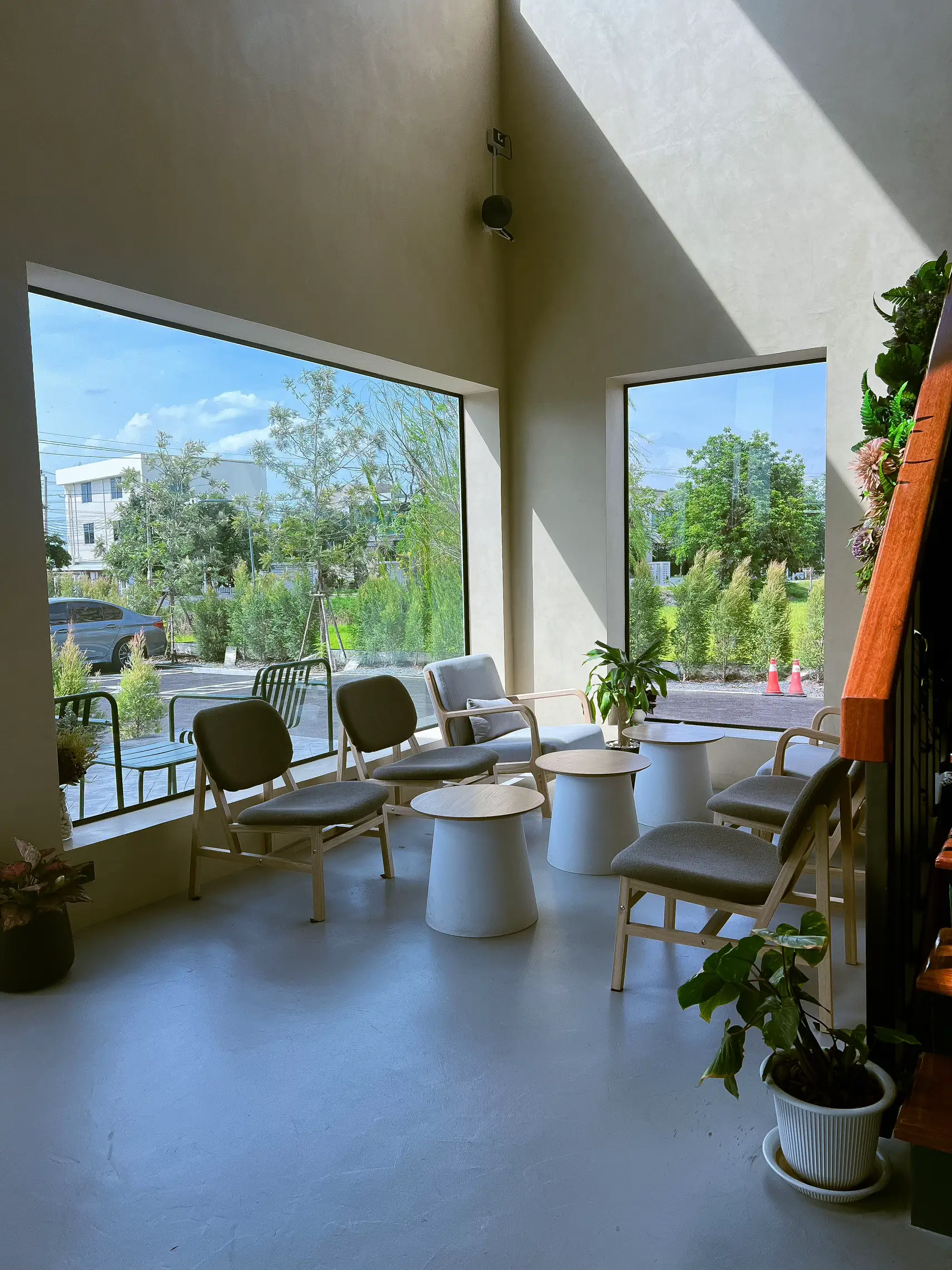 1 Day Trip คาเฟ่ Be Your Own ราชพฤกษ์ 345 | แกลเลอรีที่โพสต์โดย myploy mareview | Lemon8