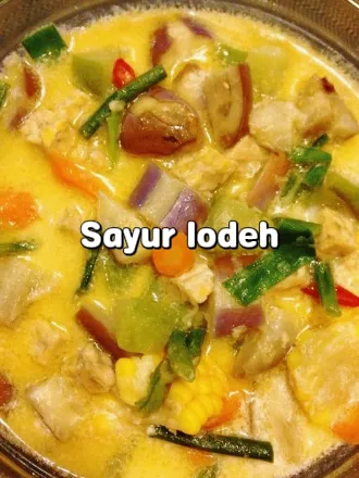 Rekomendasi Menu Lauk Yang Ada Di Warteg | Galeri diposting oleh Suankanal | Lemon8