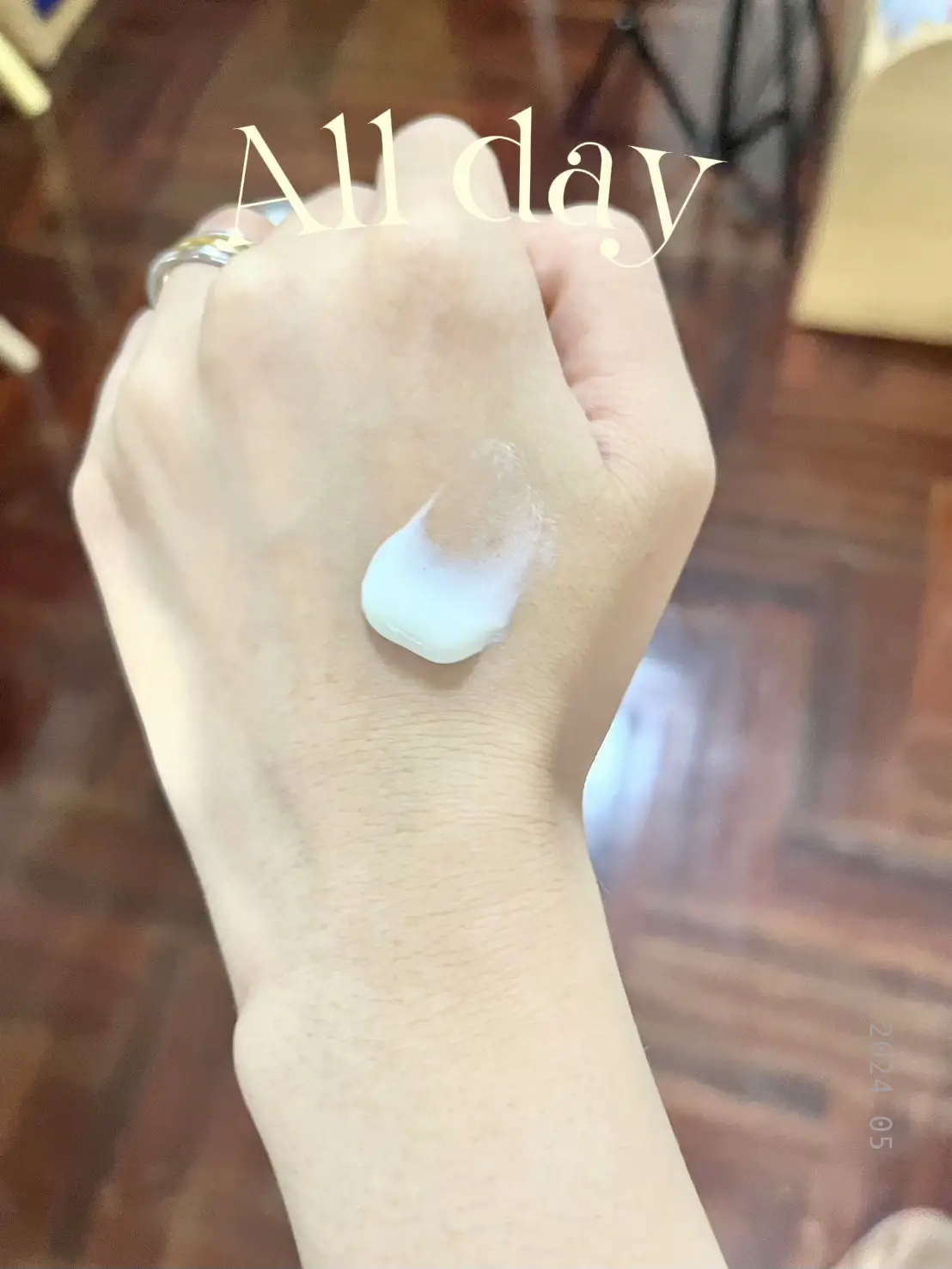 มาอัพเดตกันแดดน่าใช้ 2024 กันน🪄🌞💕 | แกลเลอรีที่โพสต์โดย Jelly | Lemon8