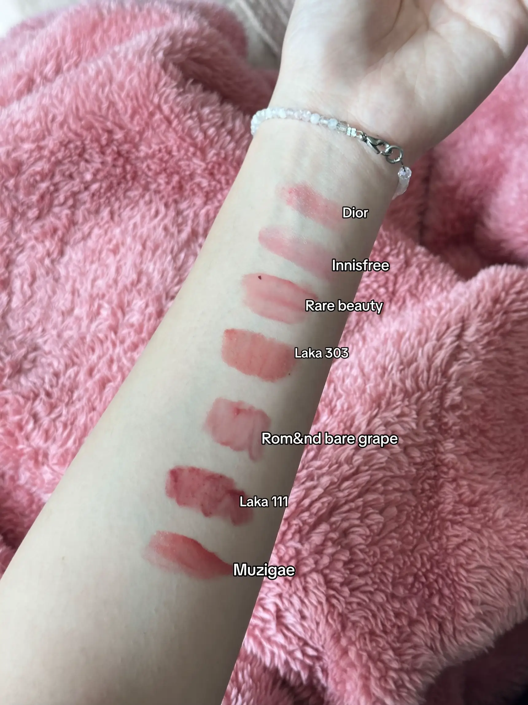 Favorite lipsticks 🍒 | แกลเลอรีที่โพสต์โดย Fiona | Lemon8