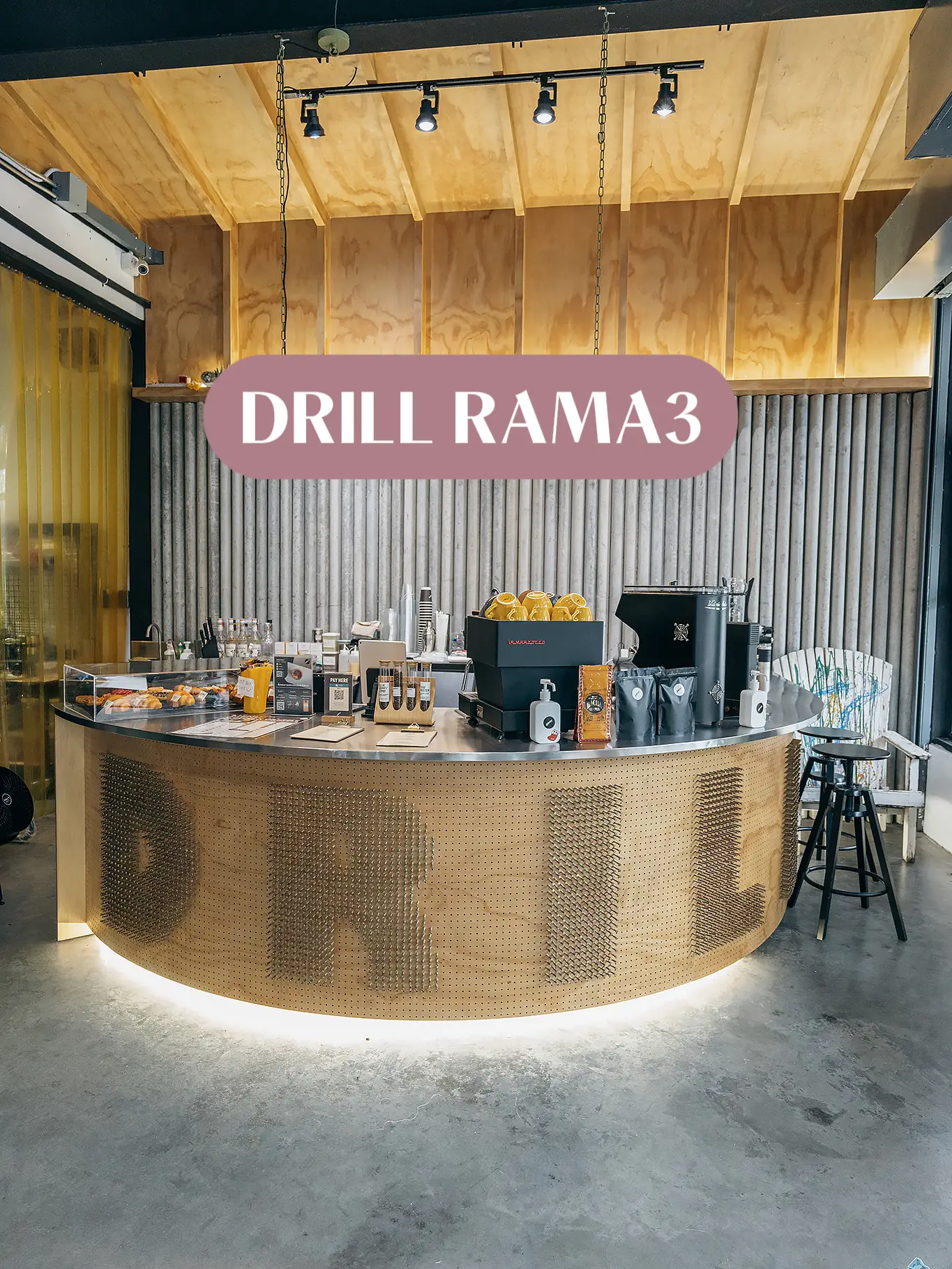 คาเฟ่เครื่องมือช่าง ชิคๆเก๋ๆไม่เหมือนใคร | แกลเลอรีที่โพสต์โดย Jenny me joyful | Lemon8