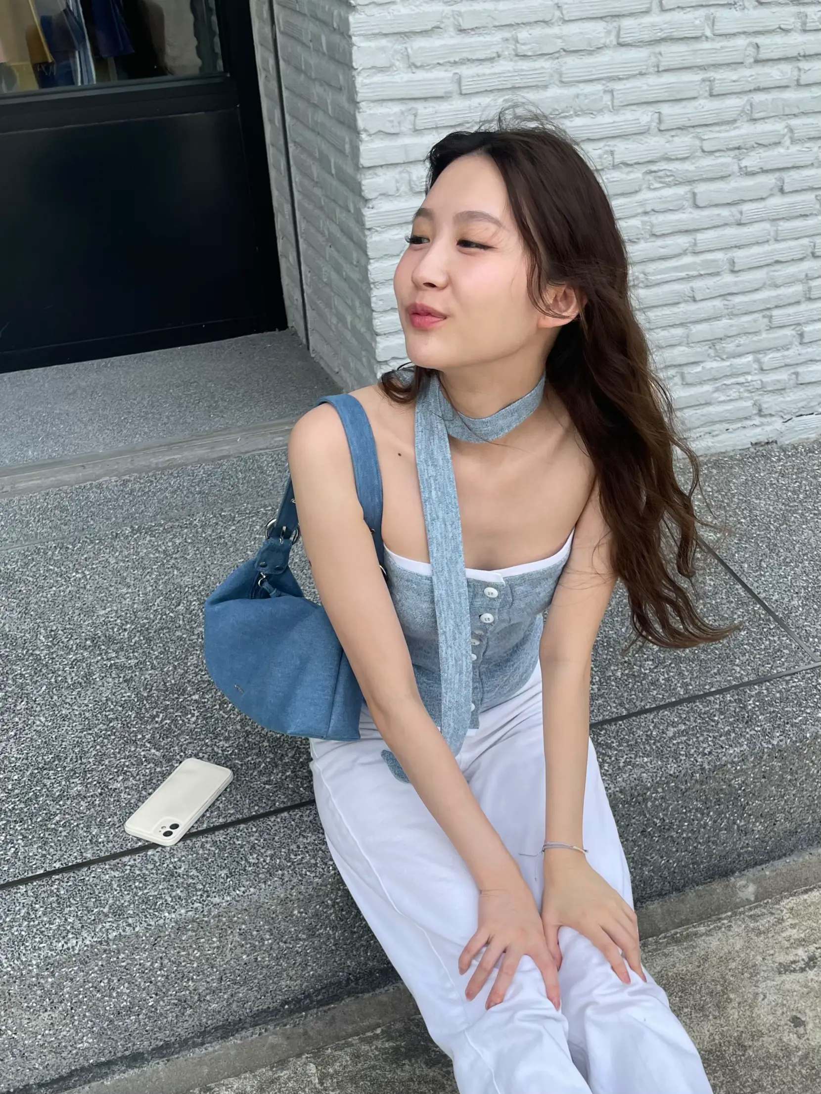 BLUE DENIM OOTD🩵 | แกลเลอรีที่โพสต์โดย mnw | Lemon8