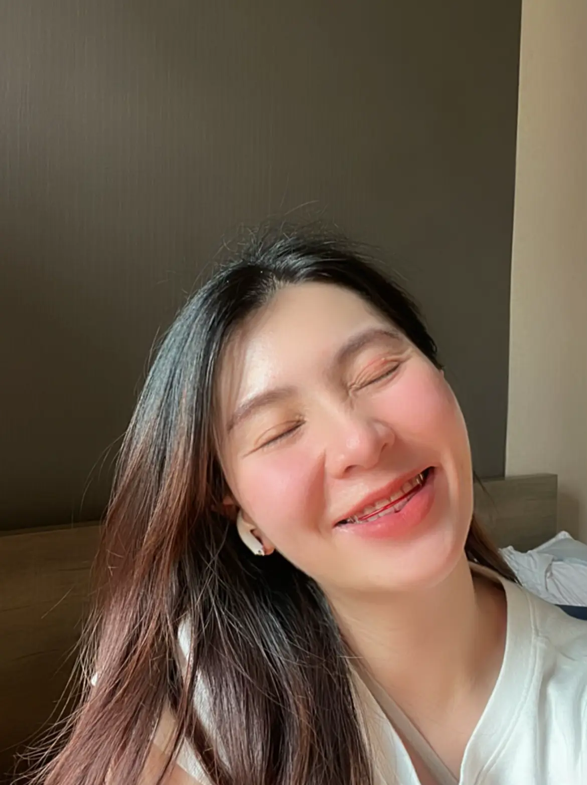 ใส่รีเทนเนอร์สีแดง☁️😊 | แกลเลอรีที่โพสต์โดย Benjamas Tapao | Lemon8